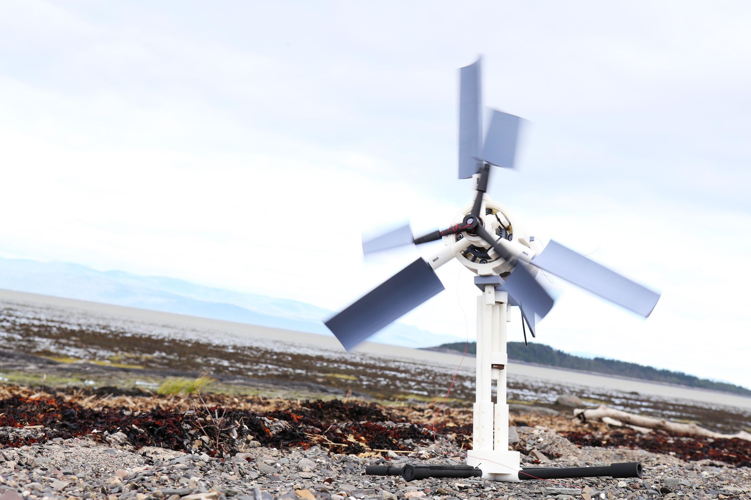 Bi-Generator Vertical Wind Turbine Device : 10 Steps (with Pictures ...