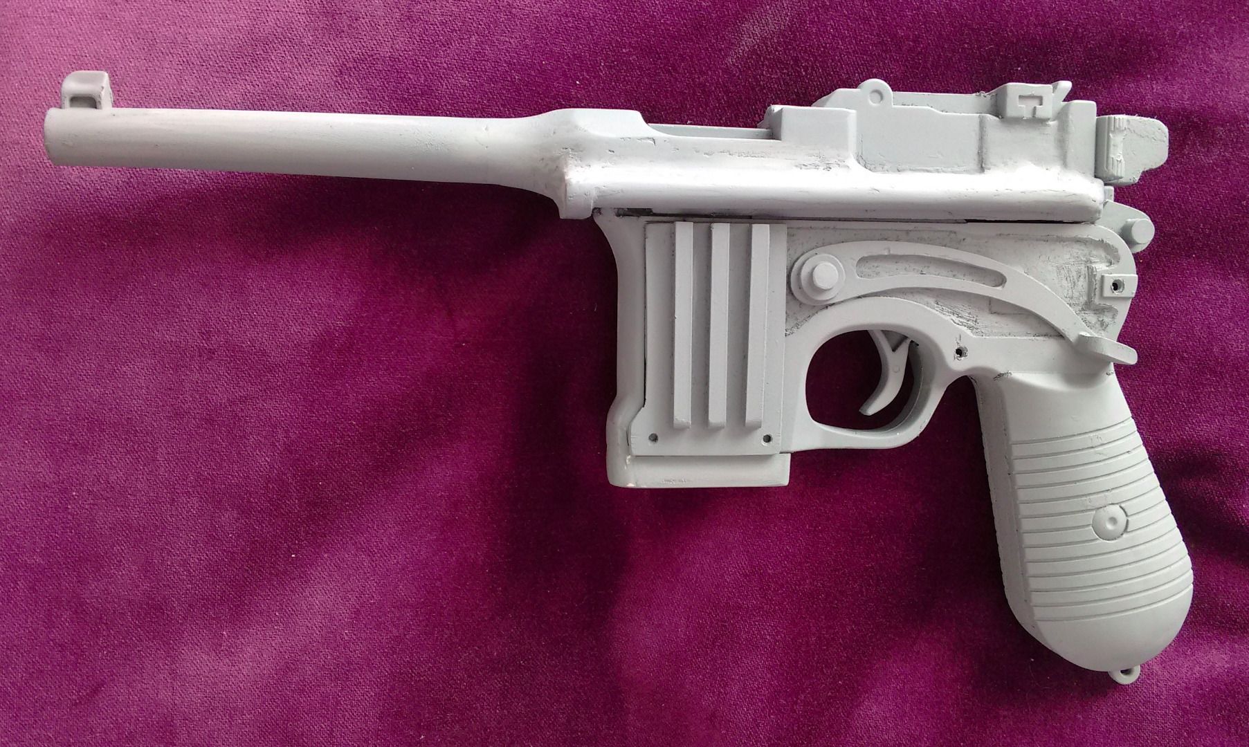 Bioshock Infinite Booker DeWitt's Broadsider/Mauser Pistol Replica : 14 ...