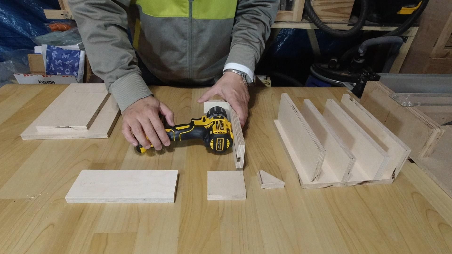 DIY Drill Guide : 5 Steps - Instructables