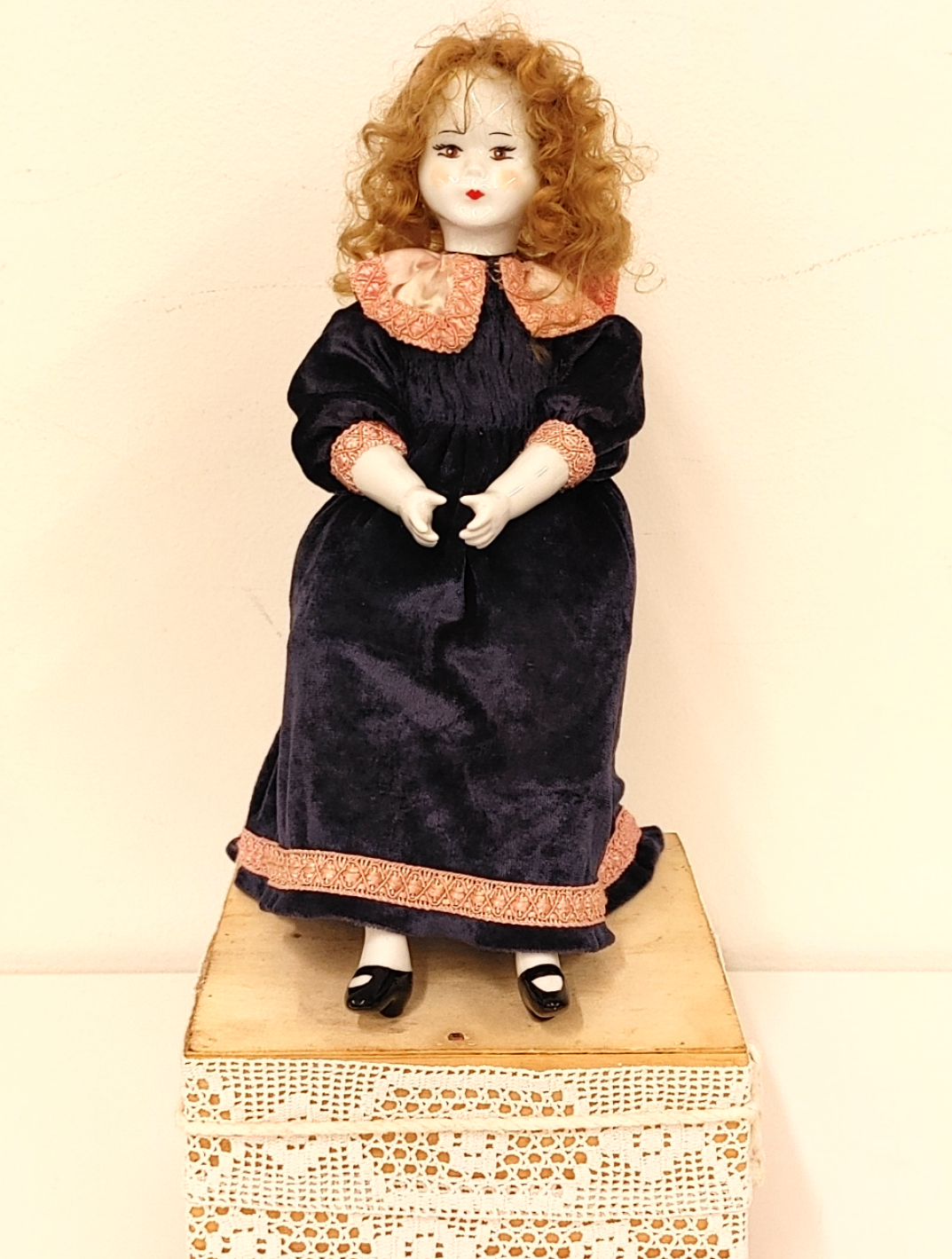 Possesed Doll ; Anabell : 6 Steps - Instructables