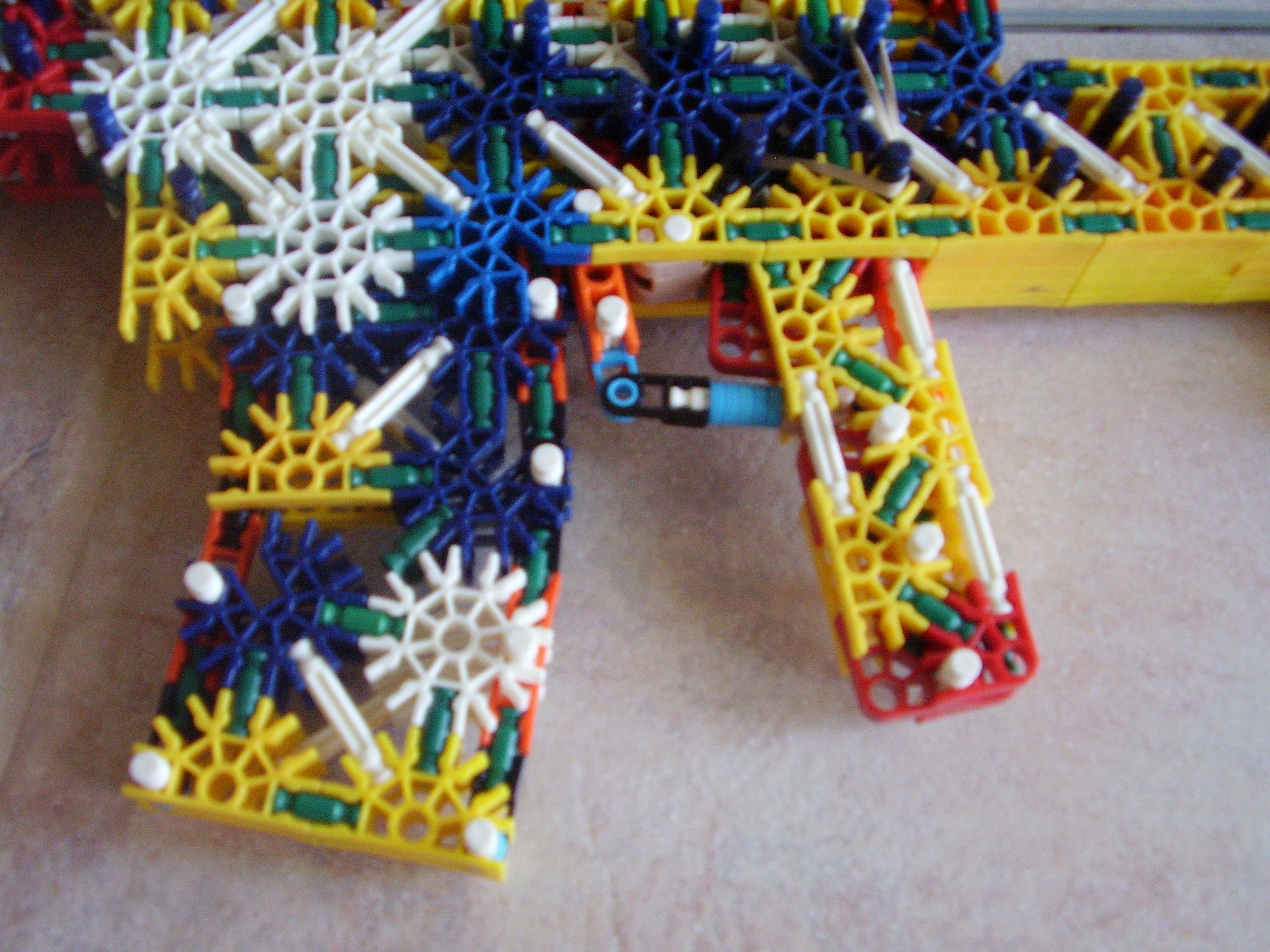 Knex M4/AR15 Version 2 - Instructables