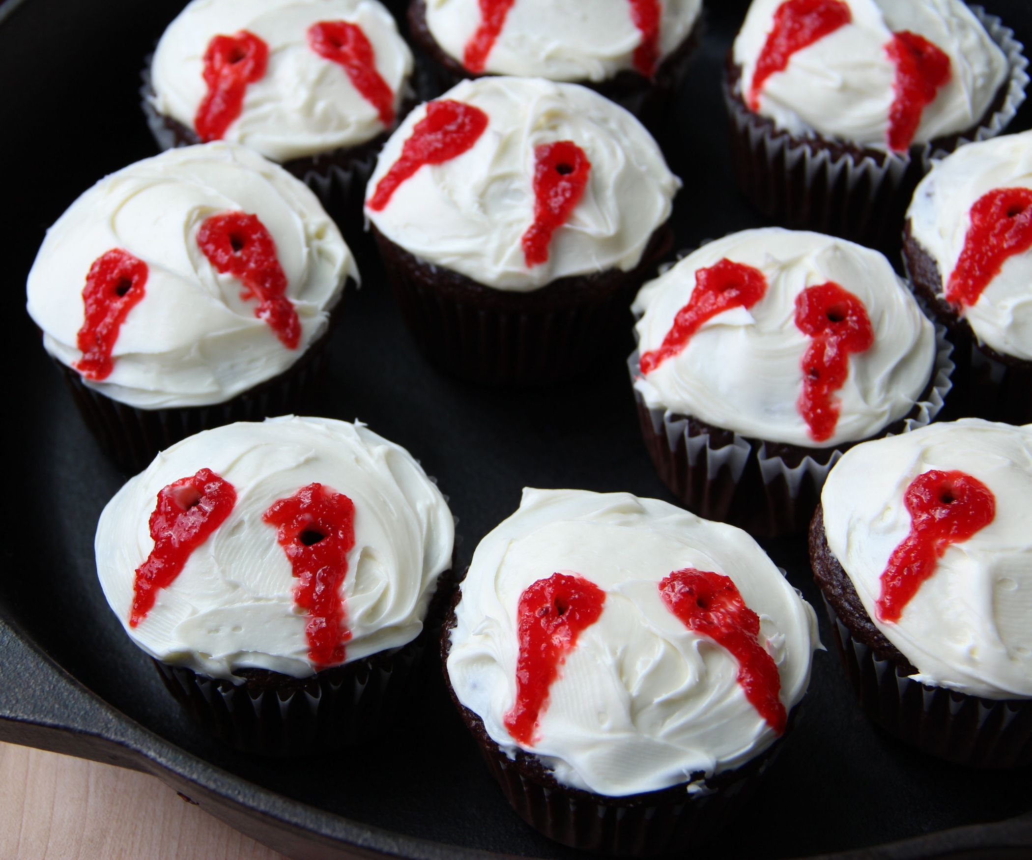 Vampire Bite Cupcakes : 5 Steps (with Pictures) - Instructables