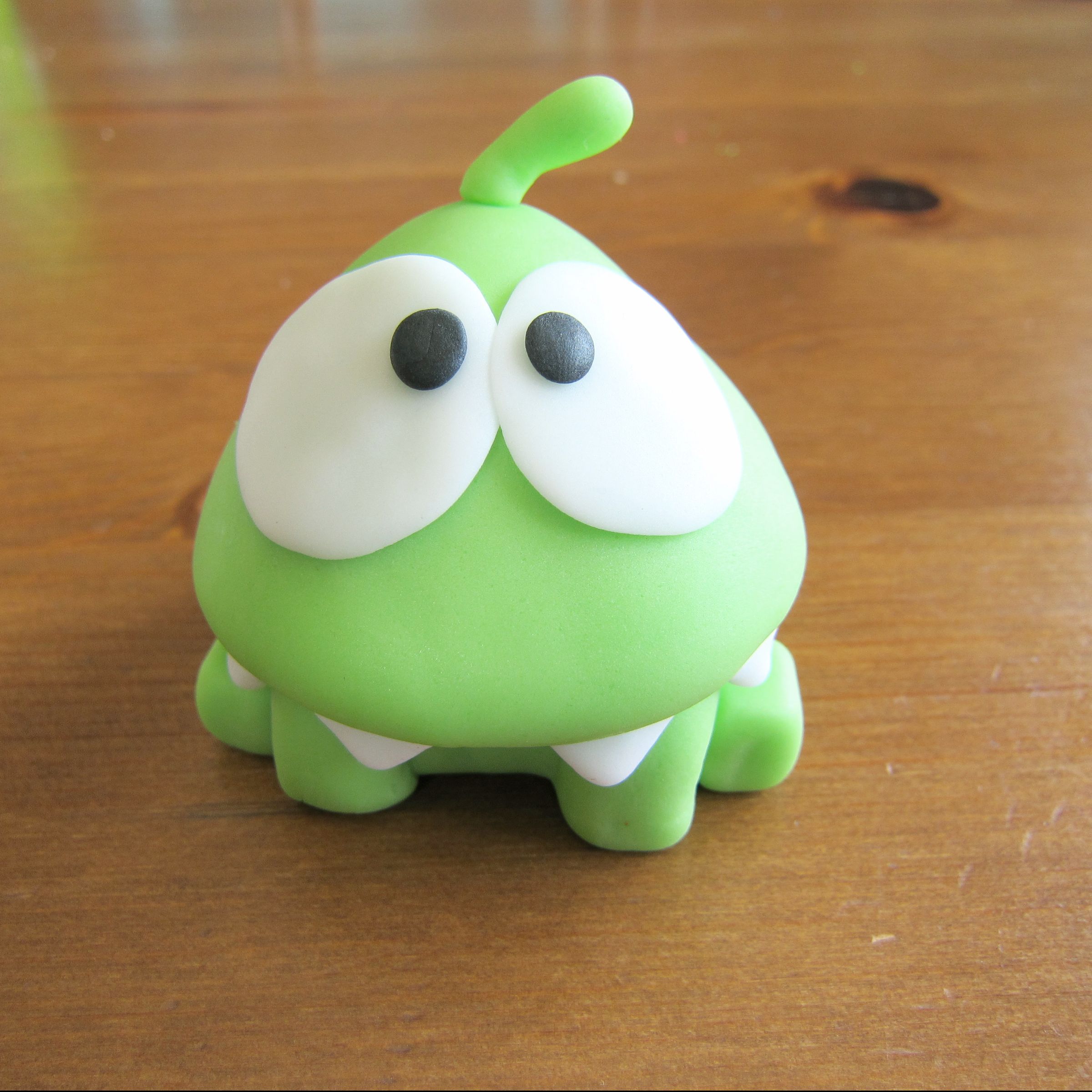 Cut the Rope Cake : 4 Steps (with Pictures) - Instructables