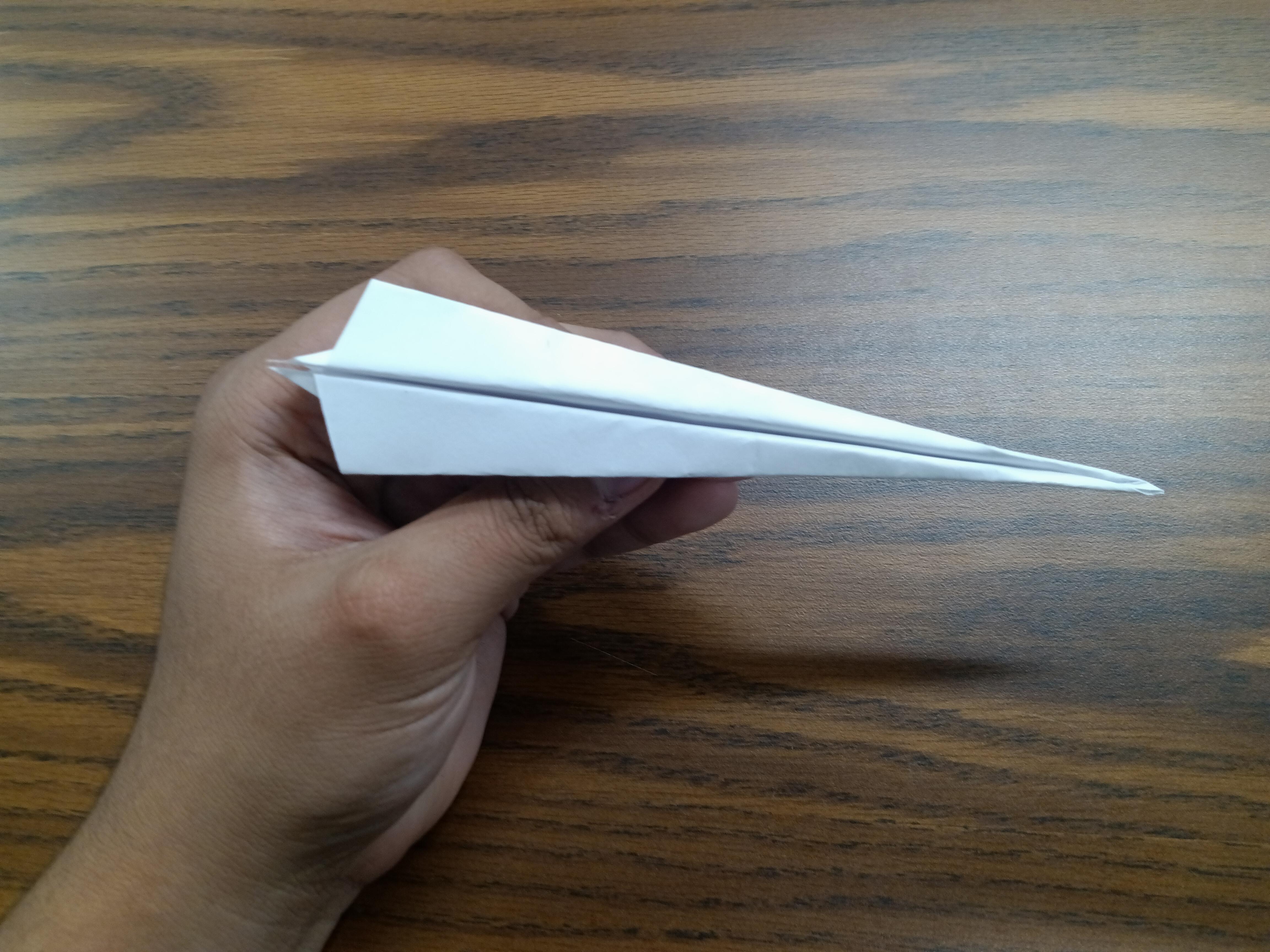 a Fast and Simple Speed Paper Airplane : 8 Steps - Instructables
