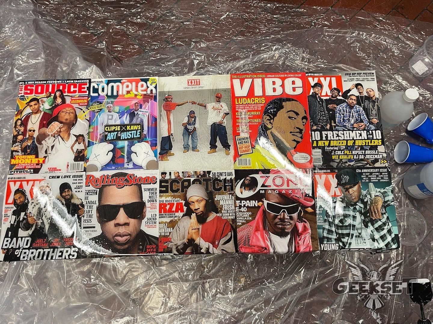Recycled Magazine Coffee Table : 10 Steps (with Pictures) - Instructables