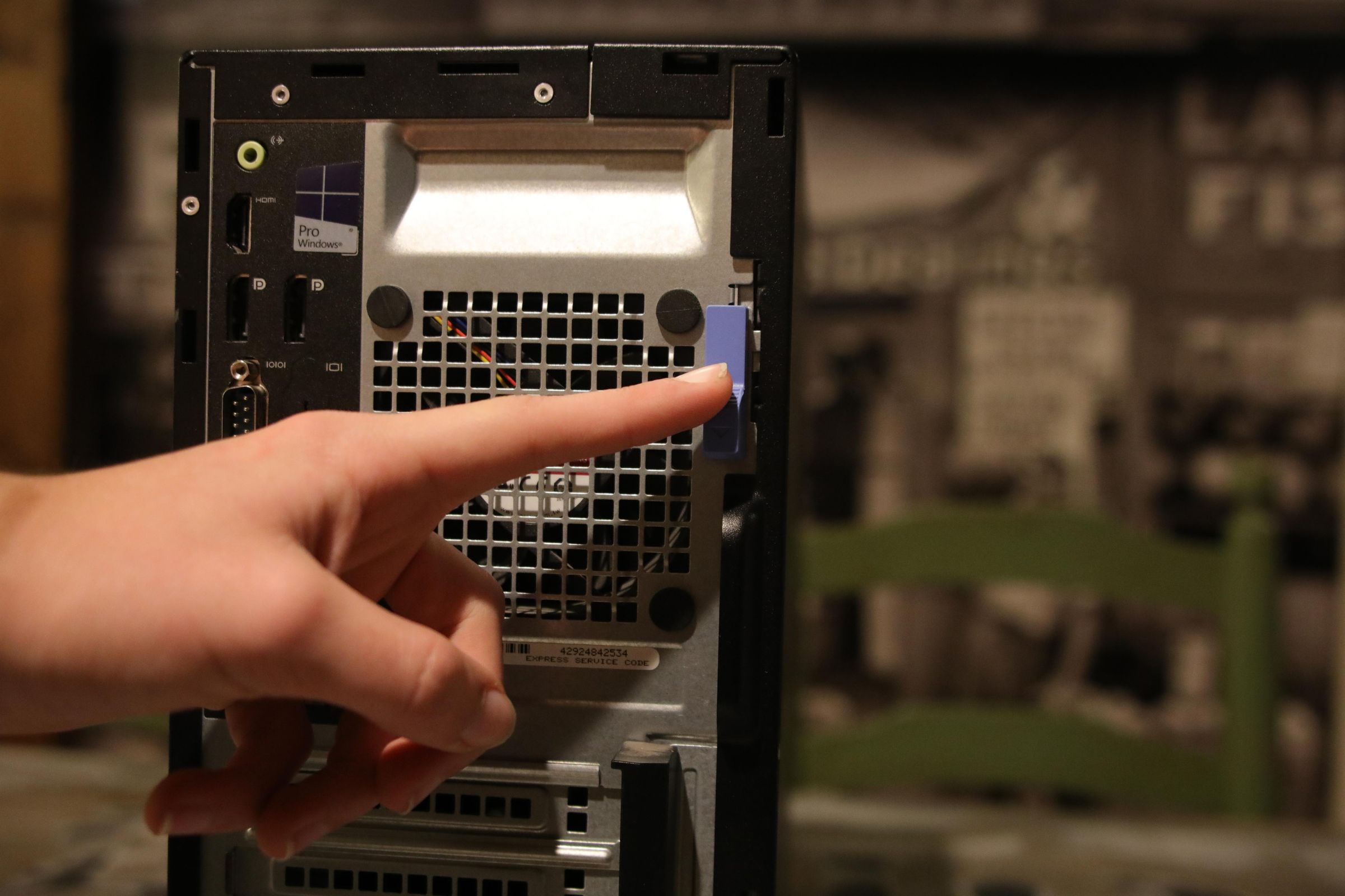 Turning a Dell Optiplex 7040 Into a Gaming Computer! : 15 Steps ...