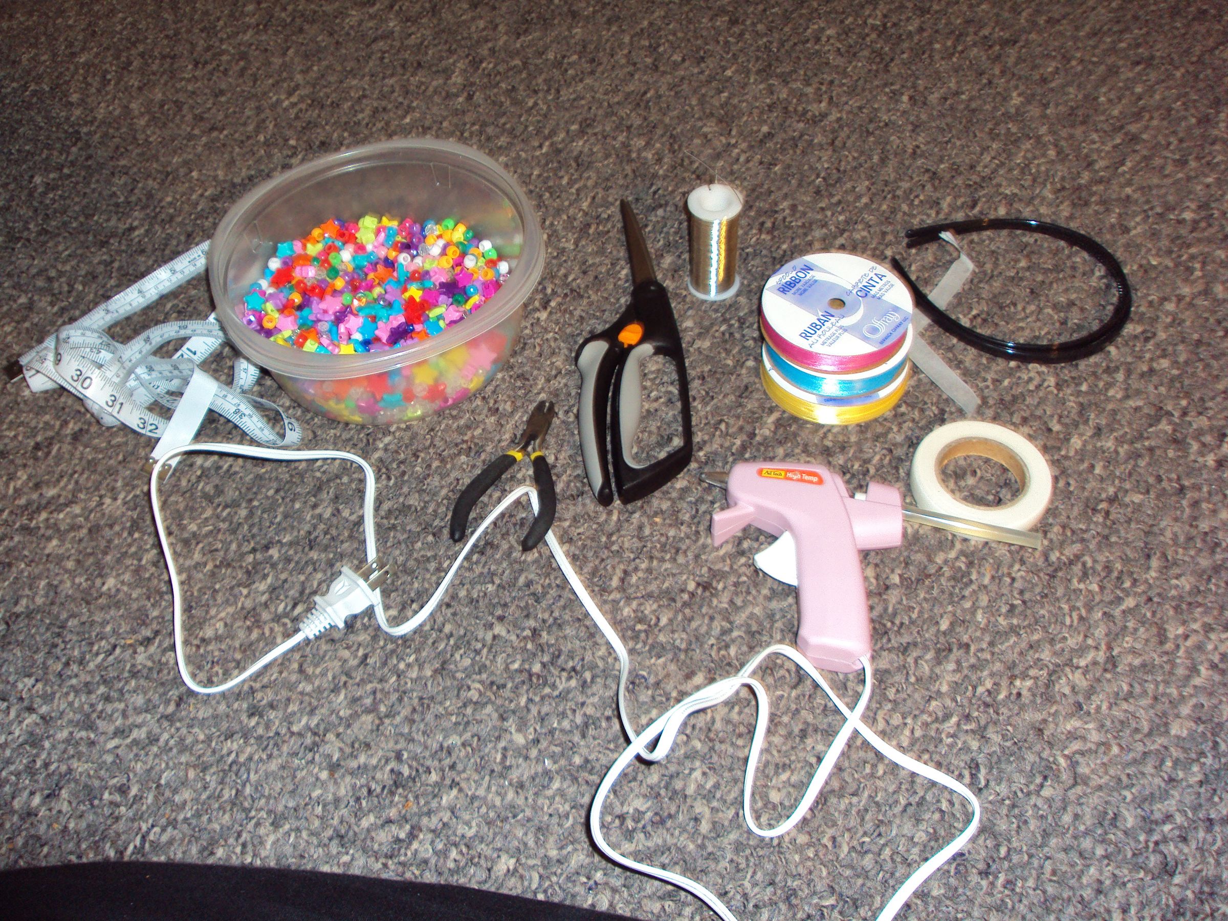 Making Beaded Tiaras : 6 Steps (with Pictures) - Instructables