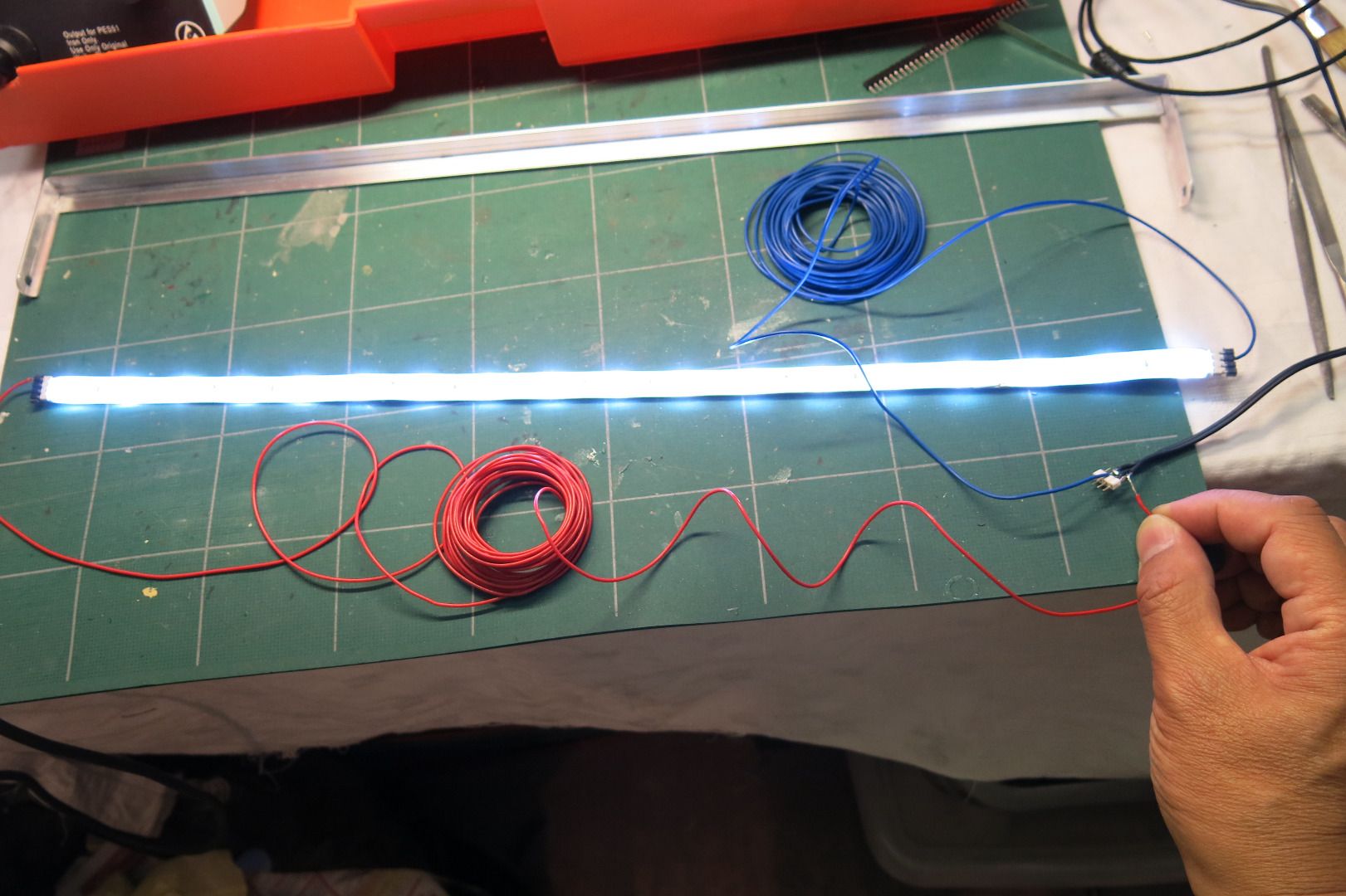 Concrete LED Lamp : 15 Steps (with Pictures) - Instructables