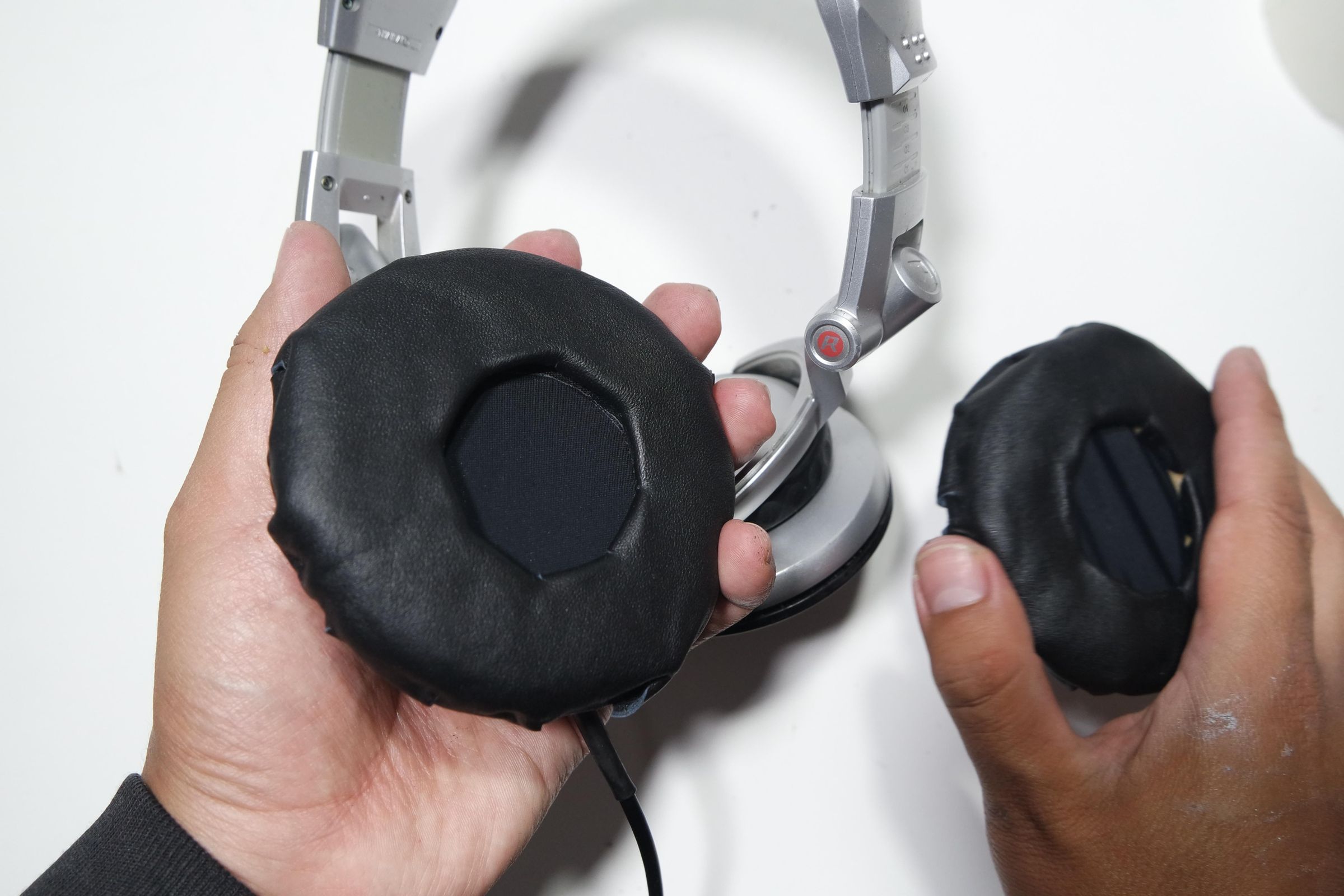 Bring Back to Life Your Old Headphones : 29 Steps - Instructables