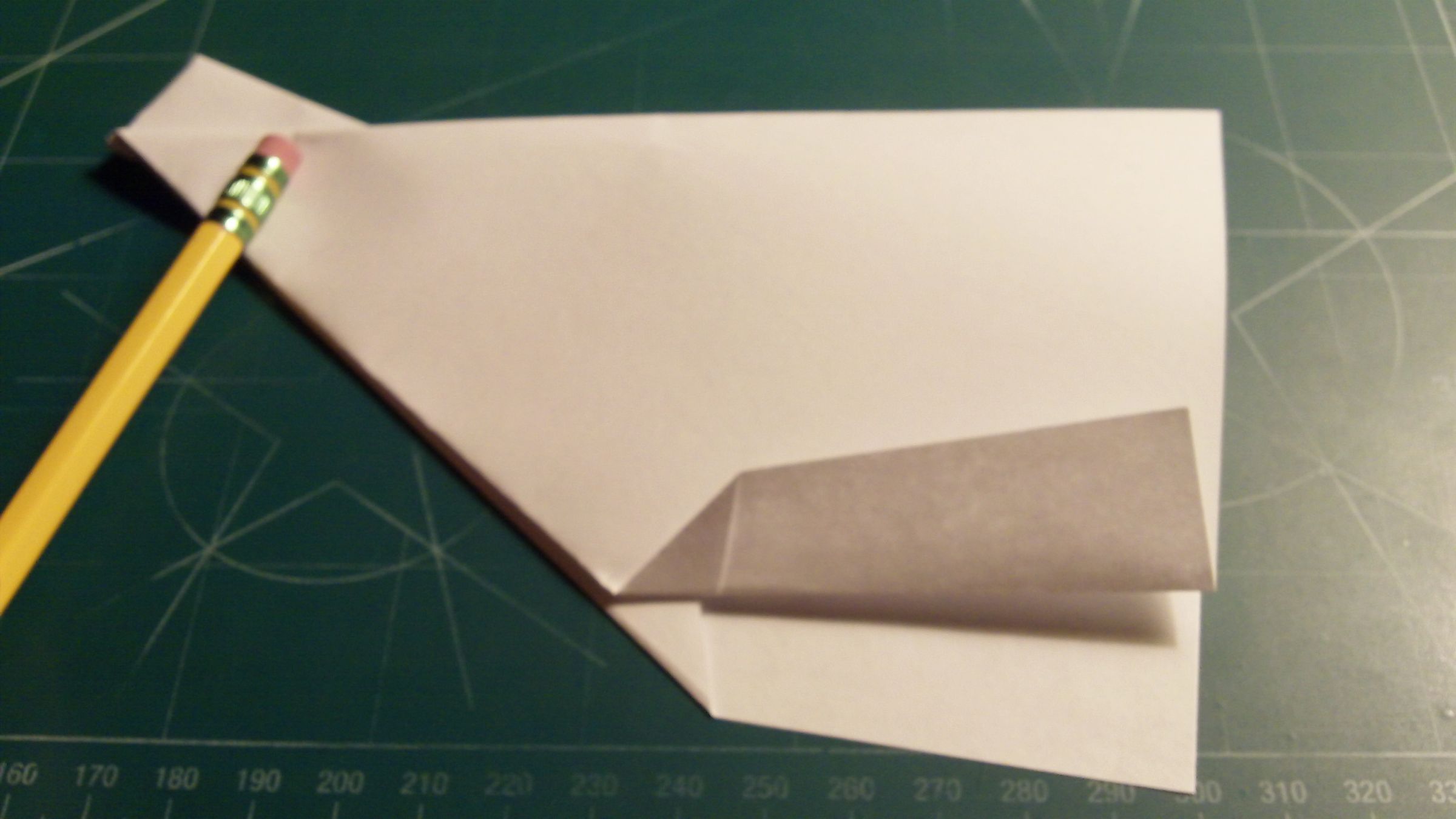 How to Make the Shooting Star Paper Airplane : 8 Steps - Instructables