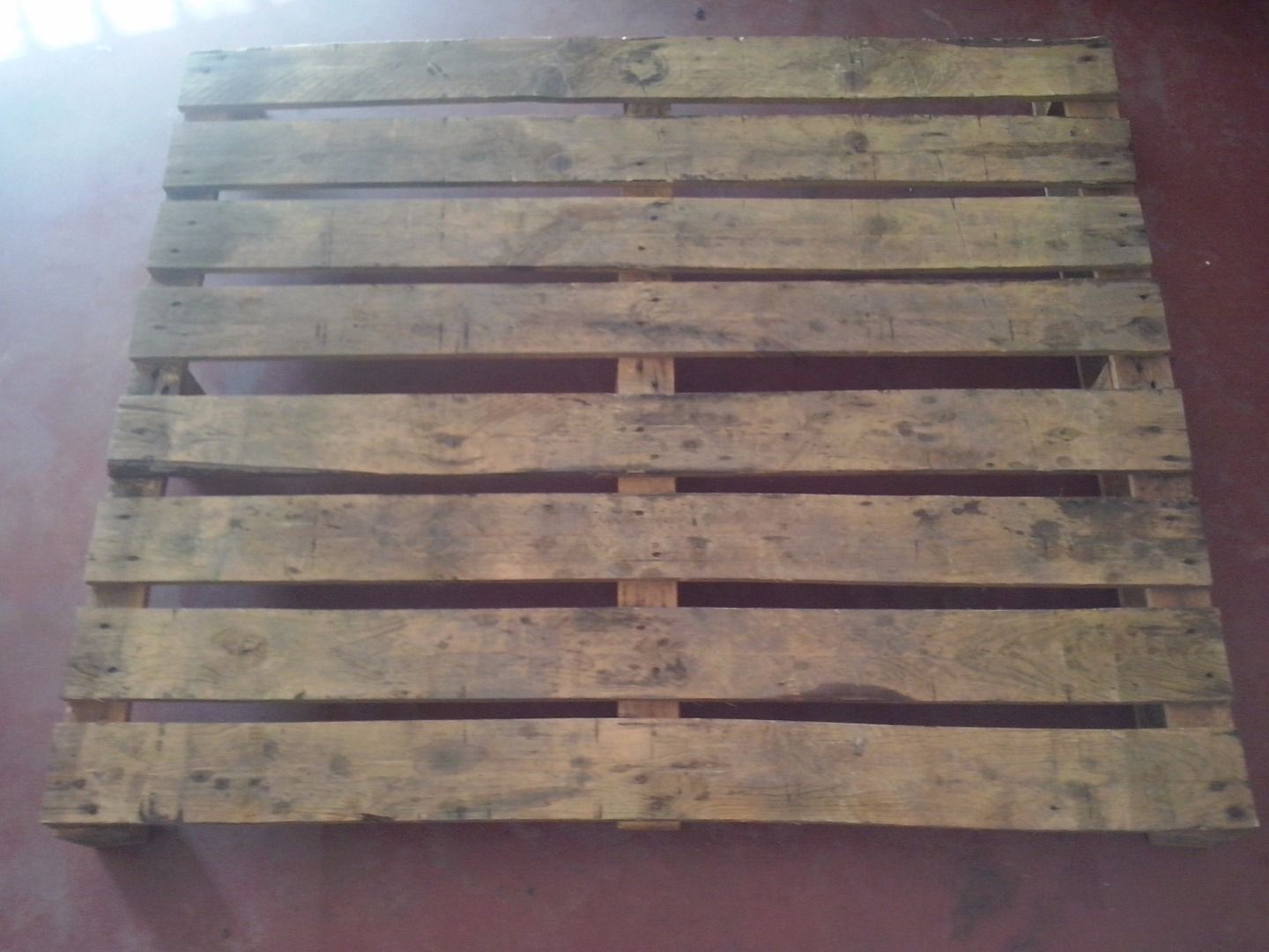 How to Disassemble Pallet Easy, Quick and Safe : 4 Steps - Instructables