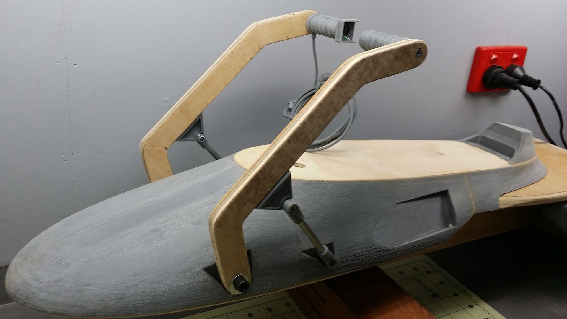 Rocking Speeder Bike : 17 Steps (with Pictures) - Instructables