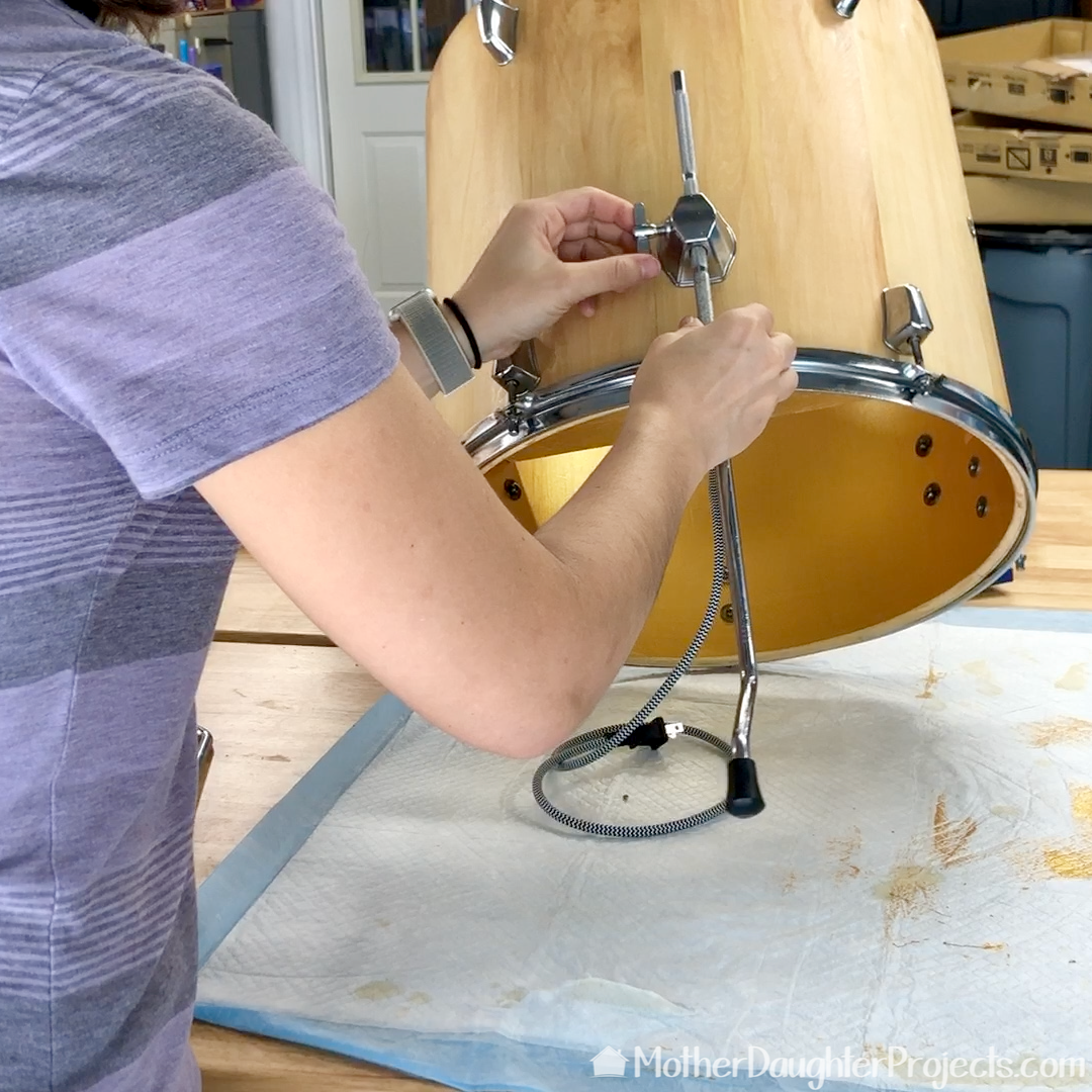 Floor Tom End Table With Smart Light : 4 Steps - Instructables