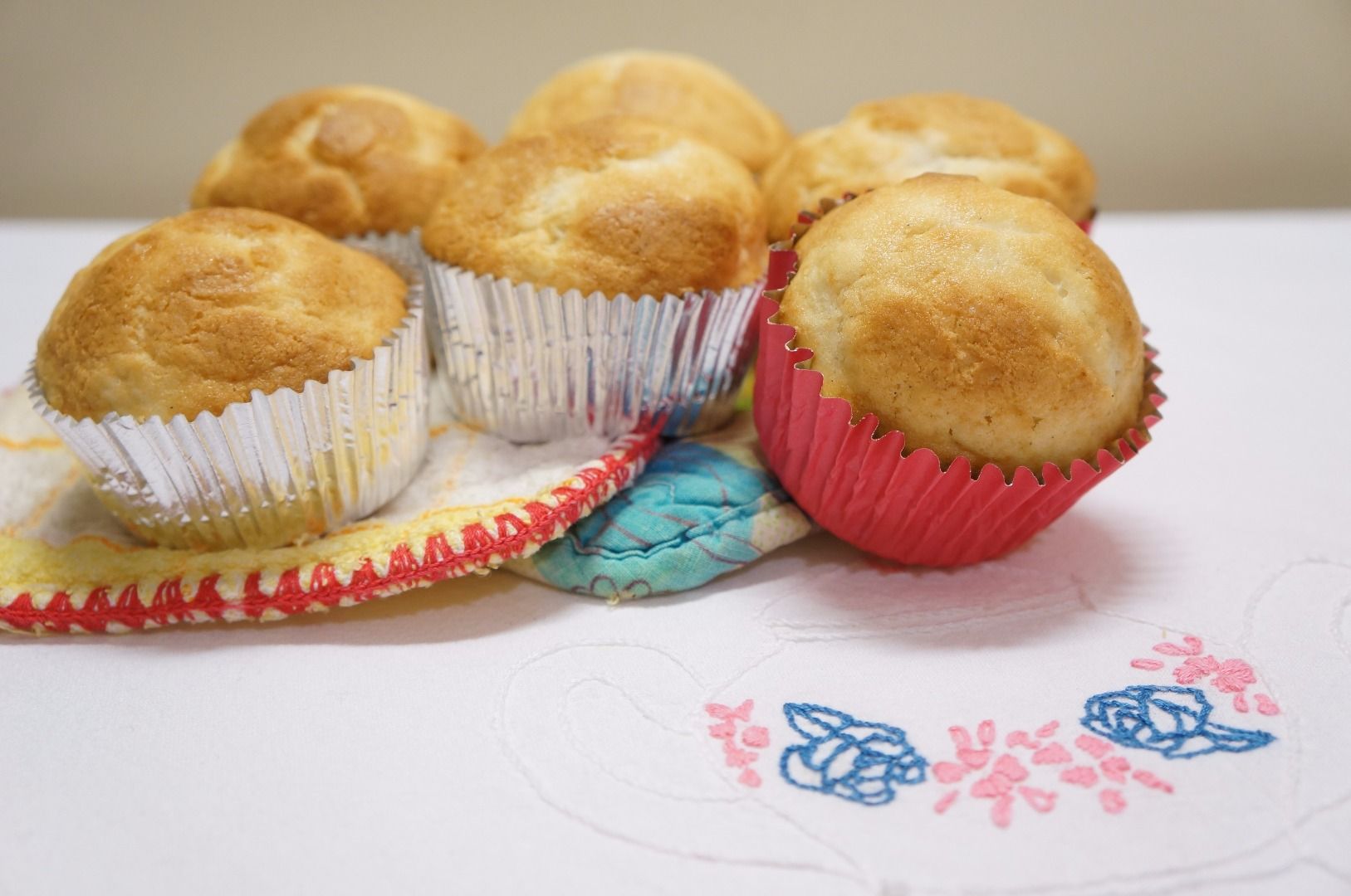 How to Make Snow Cupcakes and Snow Ice Cream : 8 Steps (with Pictures ...