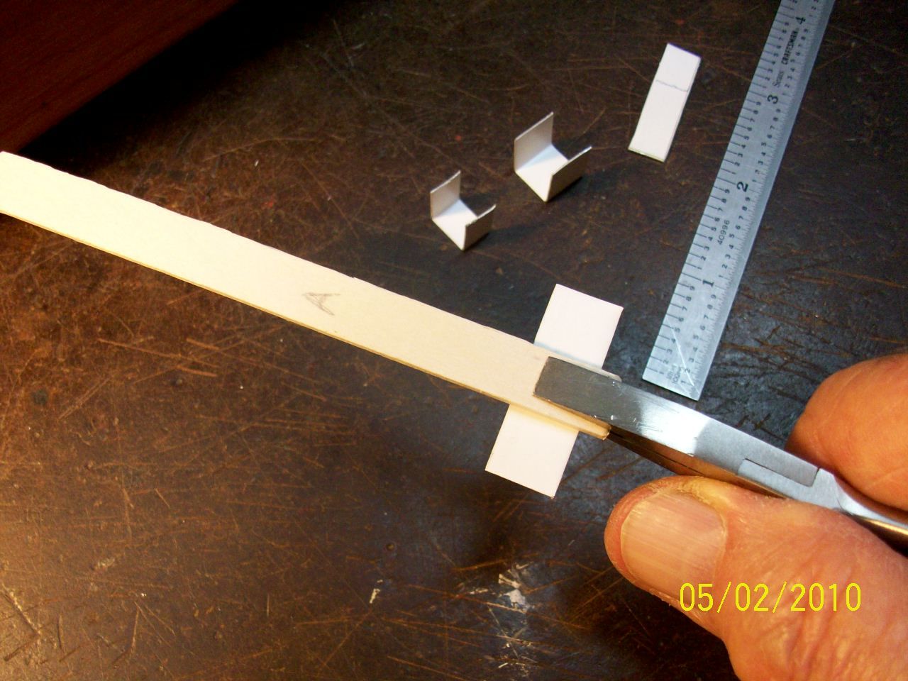 LAP PIANO : 4 Steps - Instructables