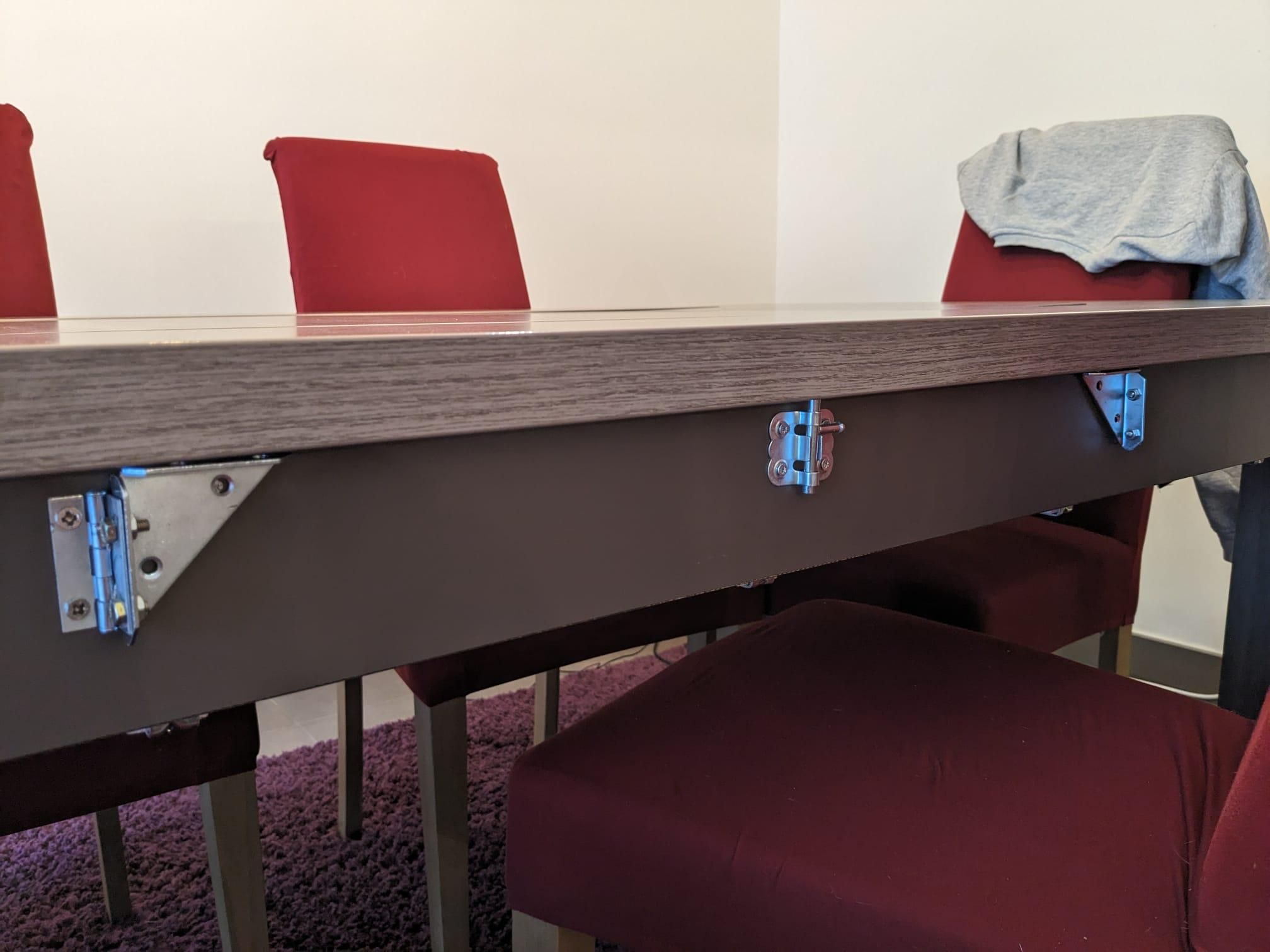 Convertible Board Game Table : 5 Steps (with Pictures) - Instructables