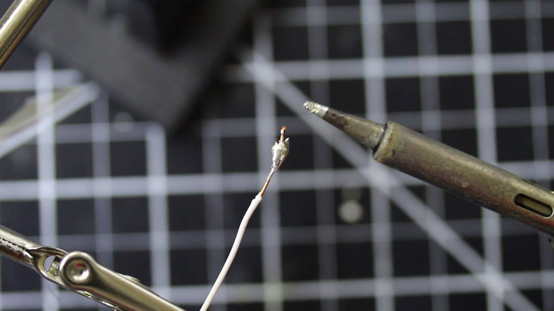 Using Solder | Soldering Basics : 8 Steps (with Pictures) - Instructables