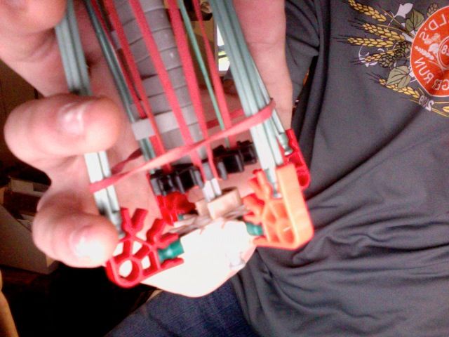 Easy But Powerful Knex Grenade! : 4 Steps - Instructables