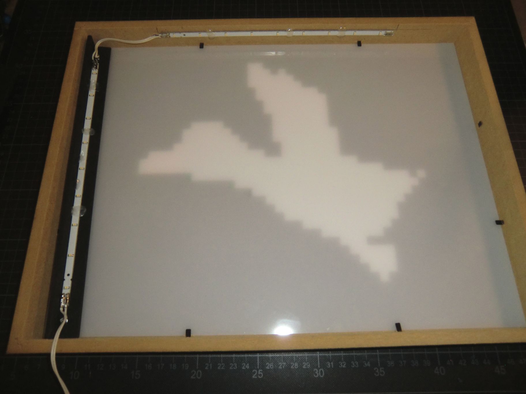 NES Zapper Outlet Switch : 6 Steps (with Pictures) - Instructables