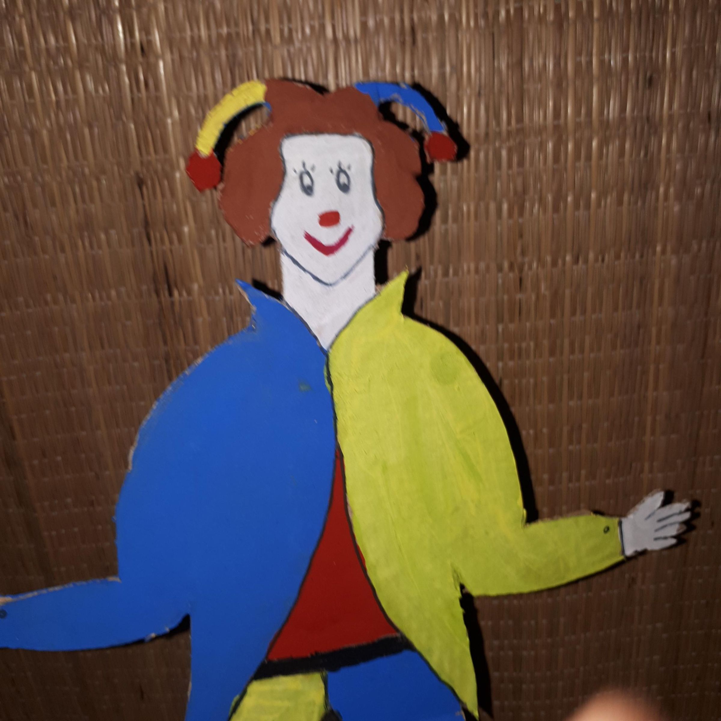 Moving Automata Walking Buffoon : 14 Steps (with Pictures) - Instructables