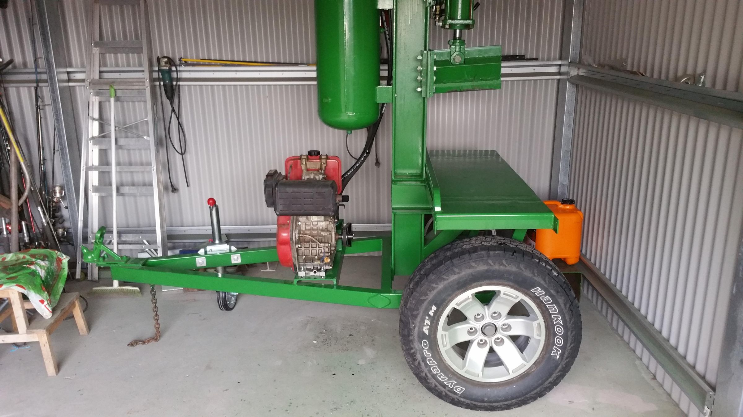 Hydraulic Towable Firewood Splitter - Diesel Engine : 13 Steps ...