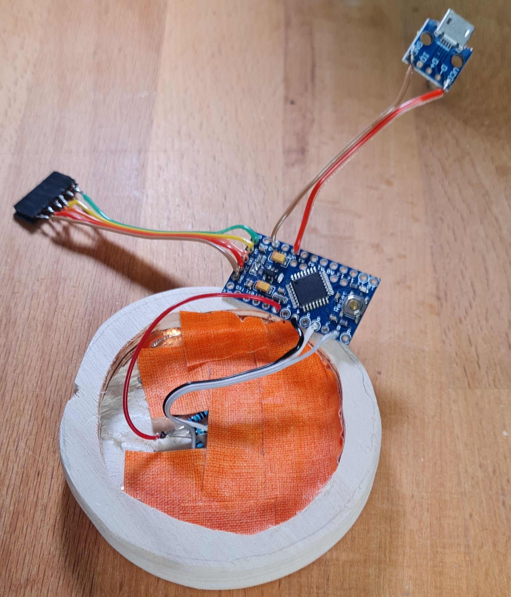 Tiny Wooden Lamp : 9 Steps (with Pictures) - Instructables