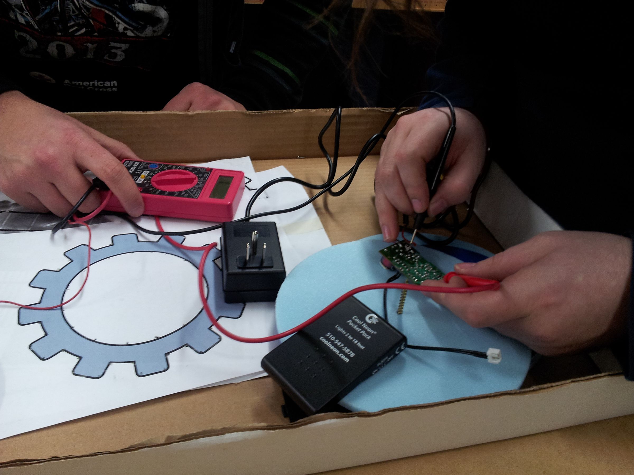 Animated EL Wire Sign : 7 Steps (with Pictures) - Instructables