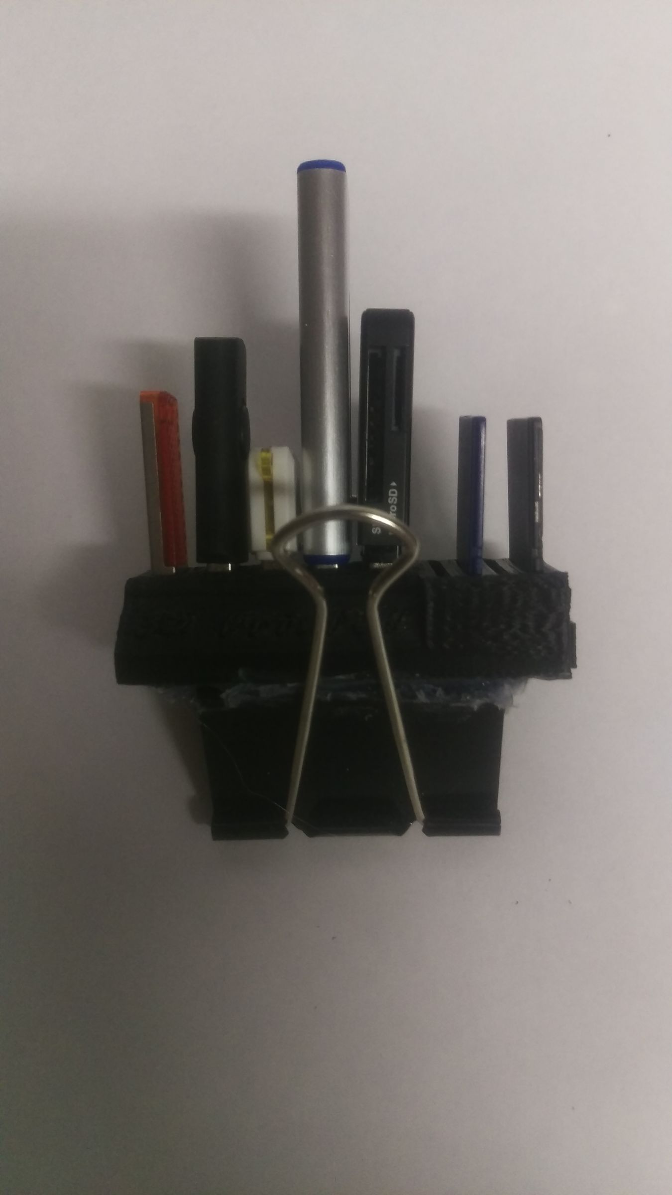 Cheap DIY 3D Printed Mountable USB and SD Card Holder - Instructables
