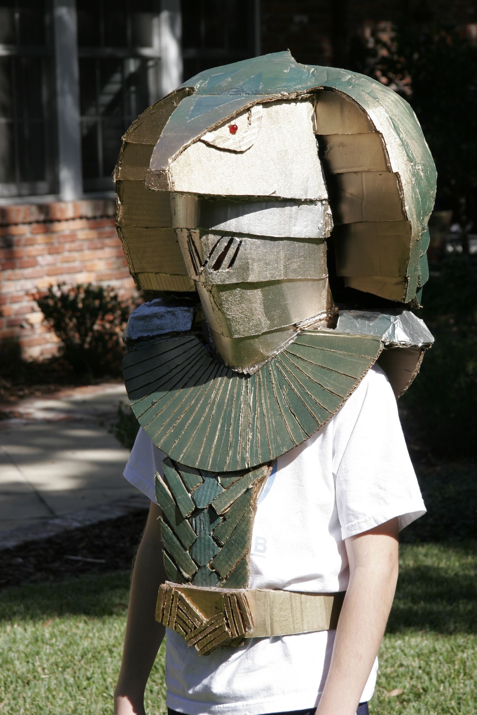 Cardboard Jaffa Serpent Gaurd Costume : 7 Steps - Instructables