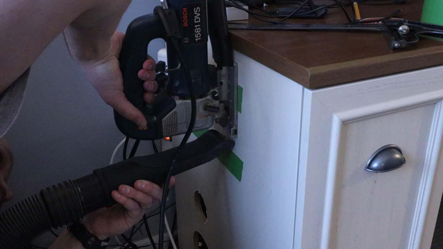 Installing a Computer Cabinet Ventilation Fan : 6 Steps (with Pictures ...