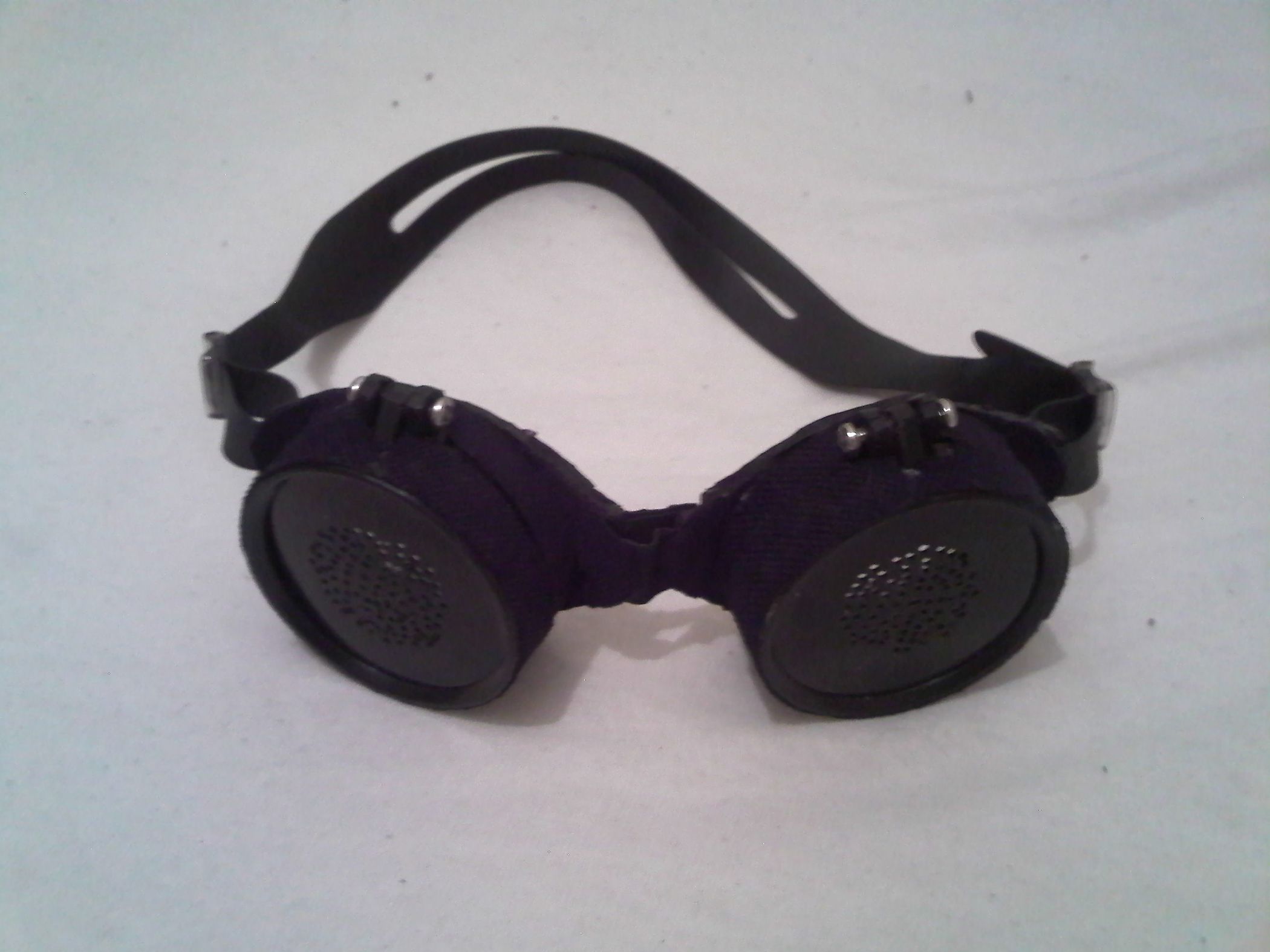 Nice Freaky Goggles for Halloween and Nice Party's : 12 Steps ...