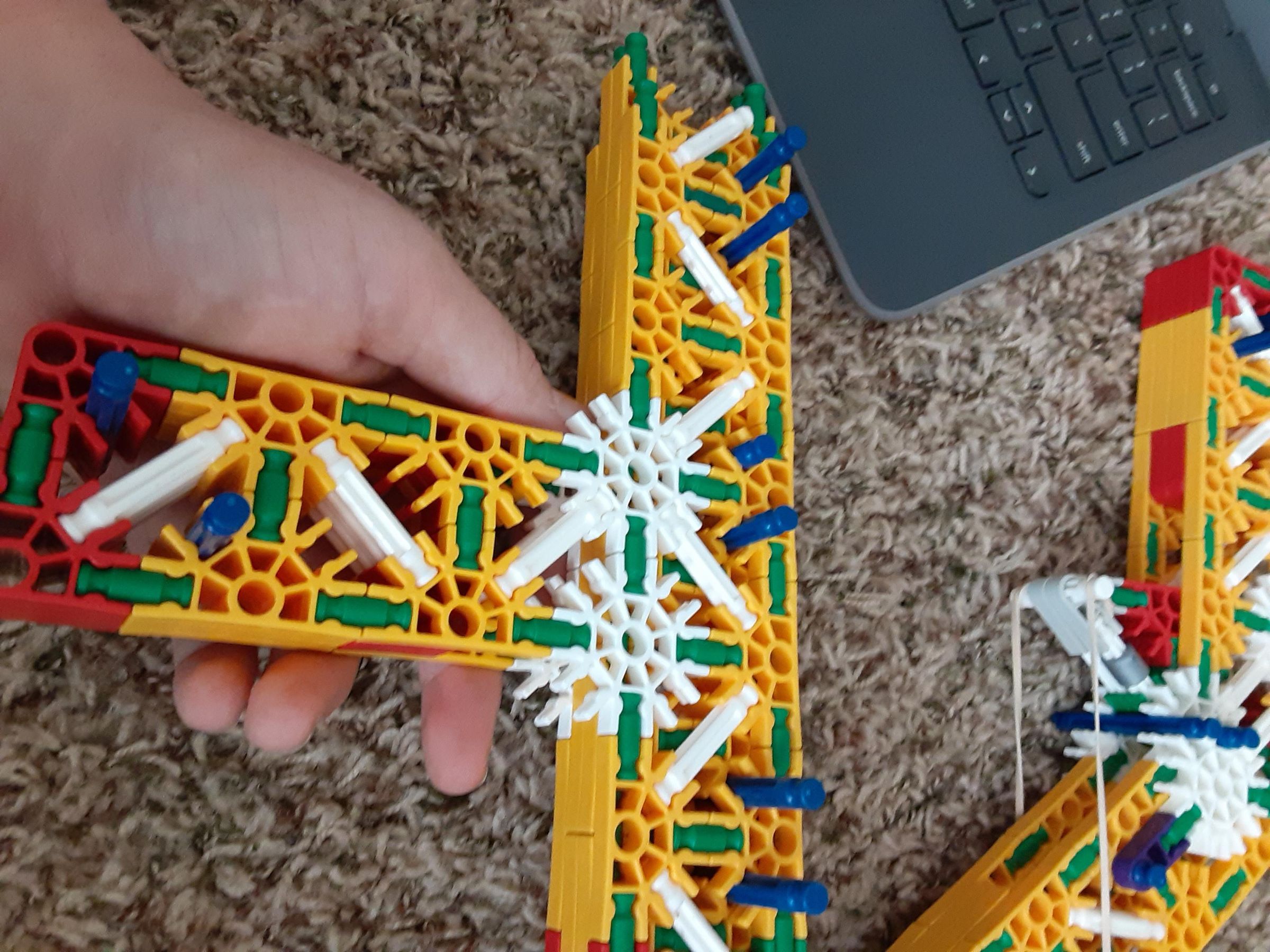 Customizable K'NEX Gun : 5 Steps - Instructables