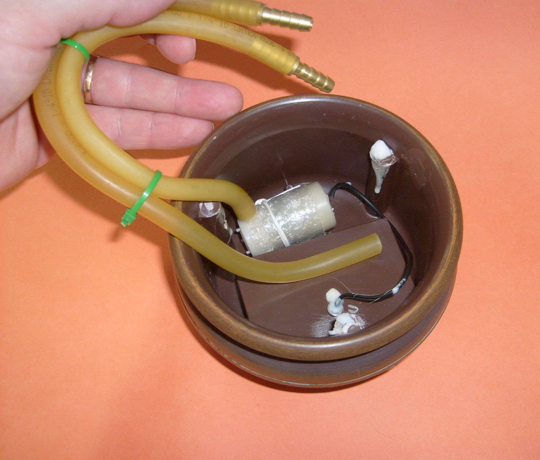 Recirculating Ice Water Bath From Battery Operated Desktop Fountain : 9 ...