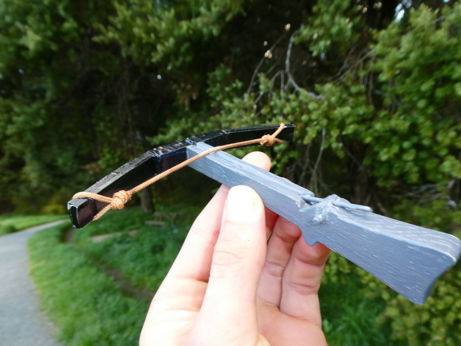 Powerful Mini Crossbow : 8 Steps - Instructables