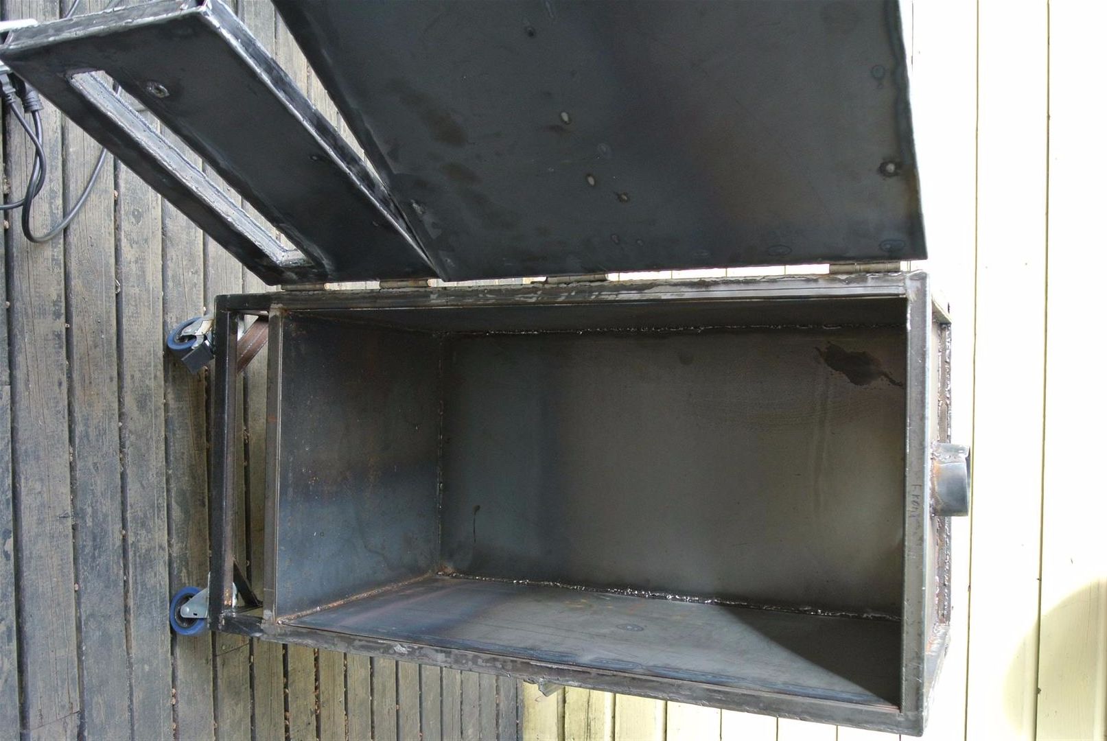 Making a Vertical Smoker and Grill : 15 Steps (with Pictures ...
