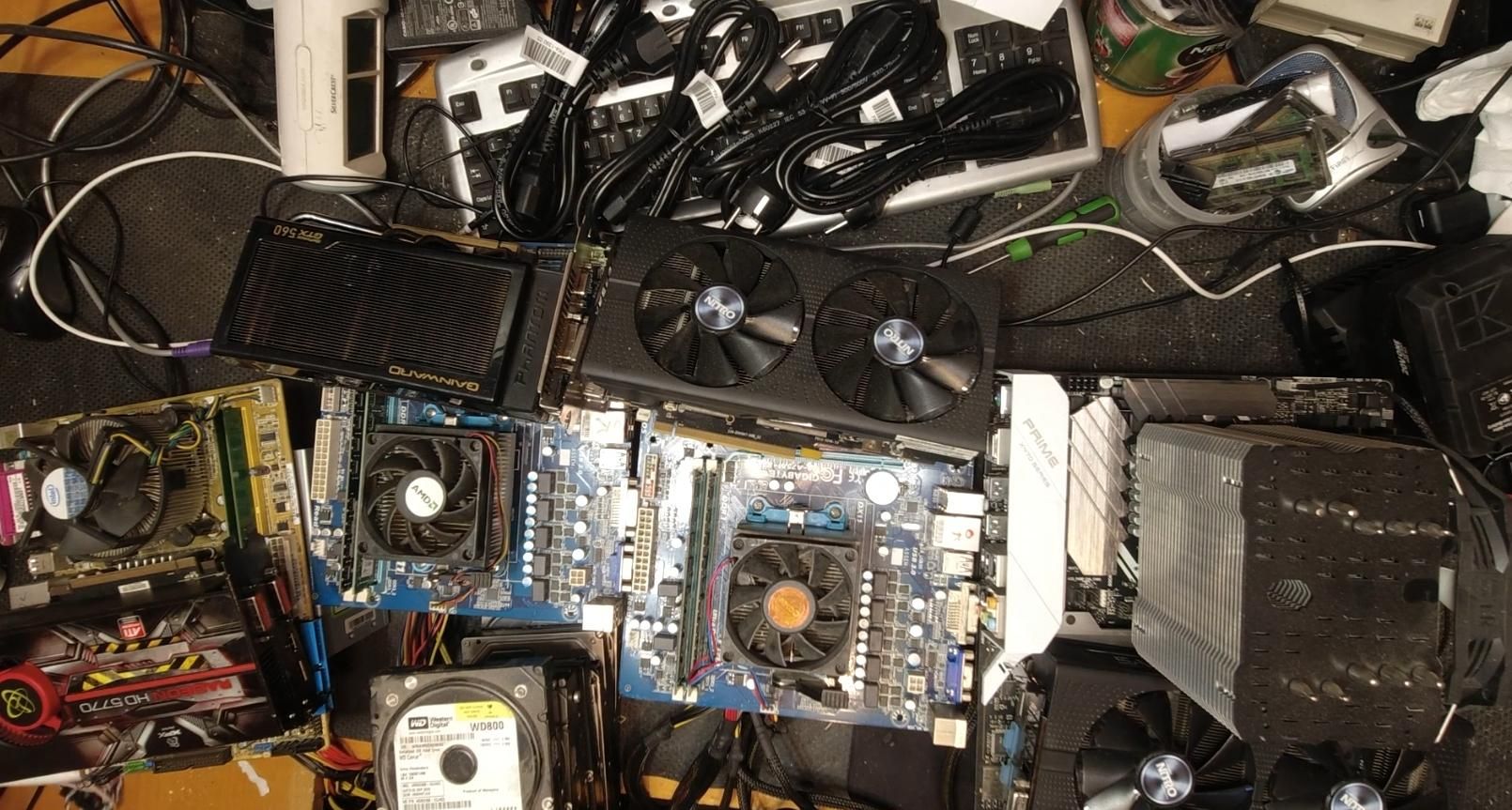 Cluster PC With 4 Motherboards in 1 Case/Cage : 4 Steps - Instructables