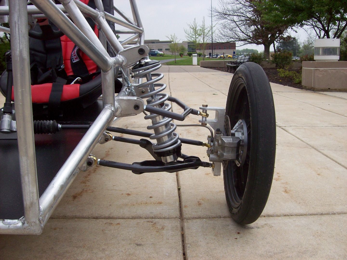 Engineering a 3 Wheel Vehicle Chassis : 15 Steps (with Pictures ...