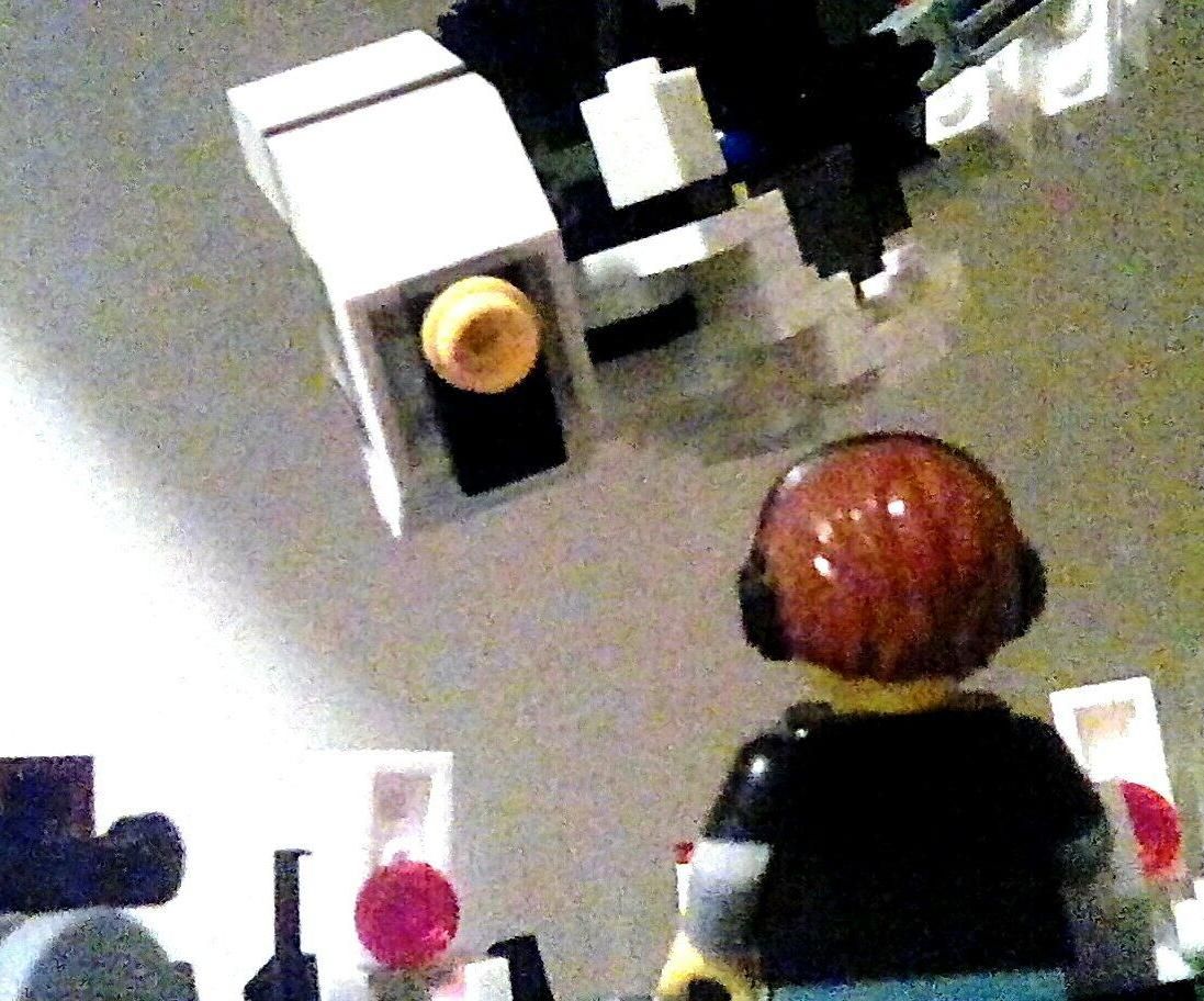 Lego GLaDOS Boss Fight : 7 Steps - Instructables