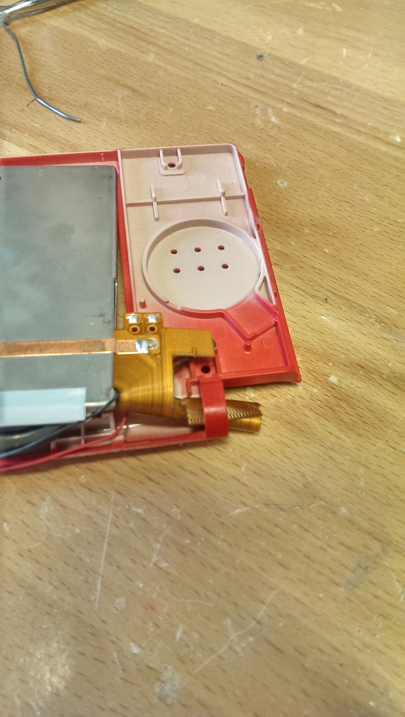 How to Fix a Broken Ds Lite : 16 Steps - Instructables