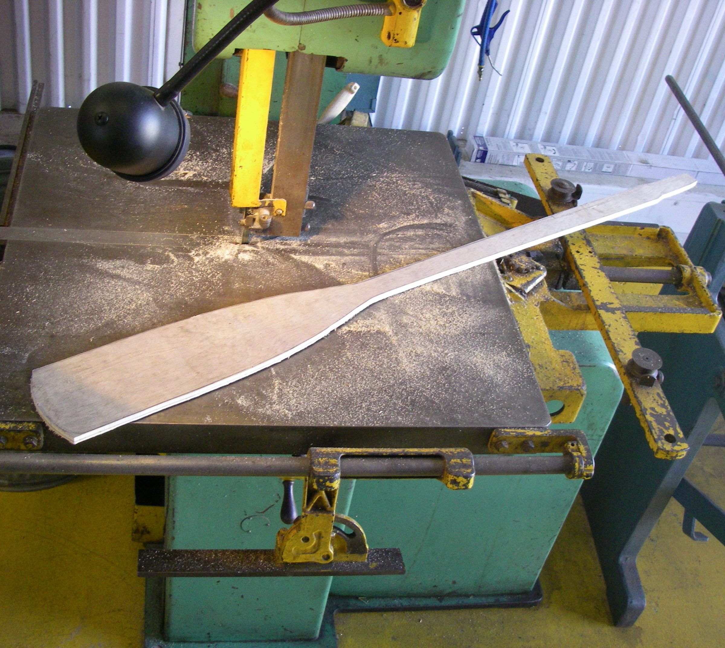 Make Oars From Two by Fours : 13 Steps (with Pictures) - Instructables