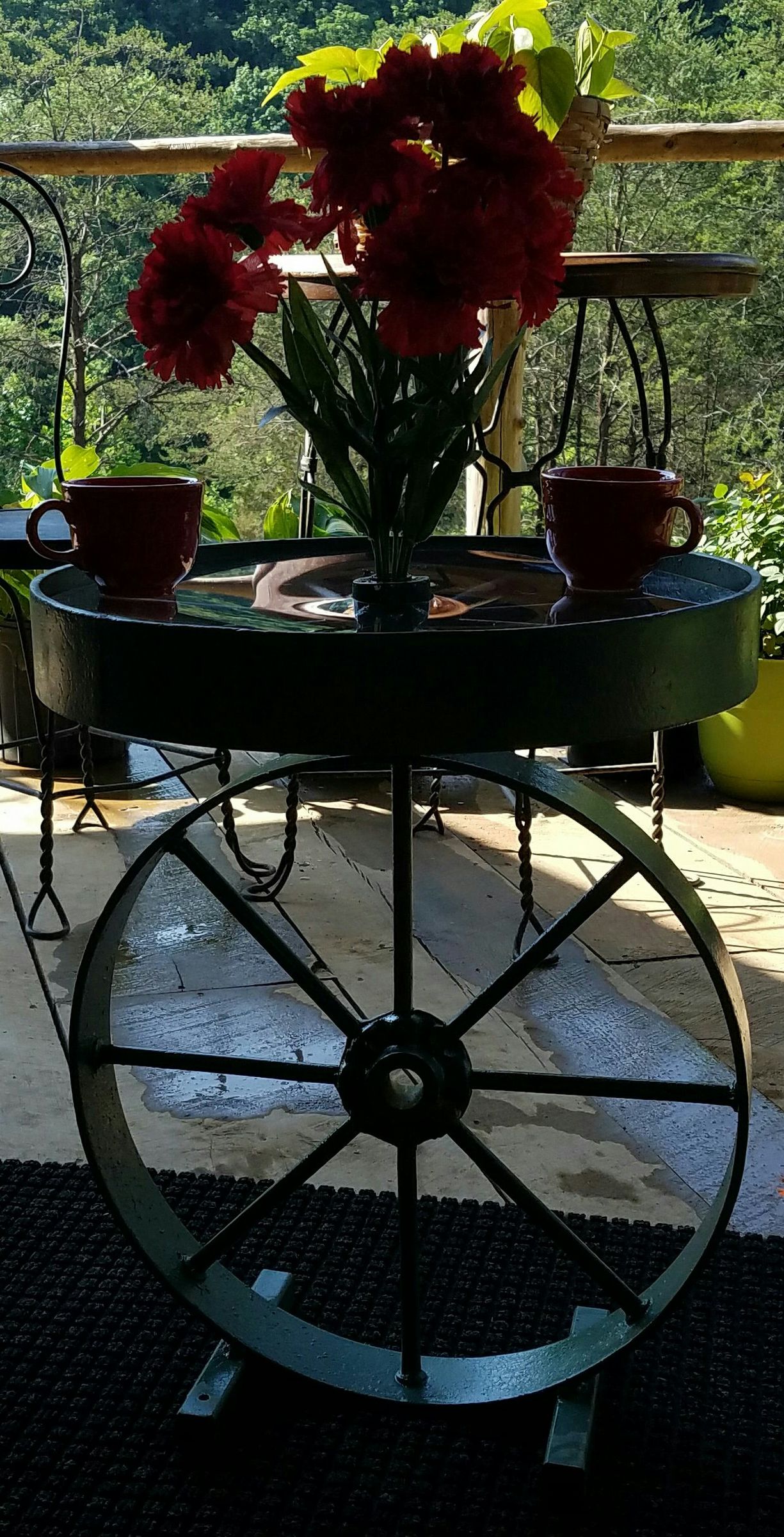 Repurpose Old Wheels Into an Awesome Spinning Table! : 15 Steps (with ...