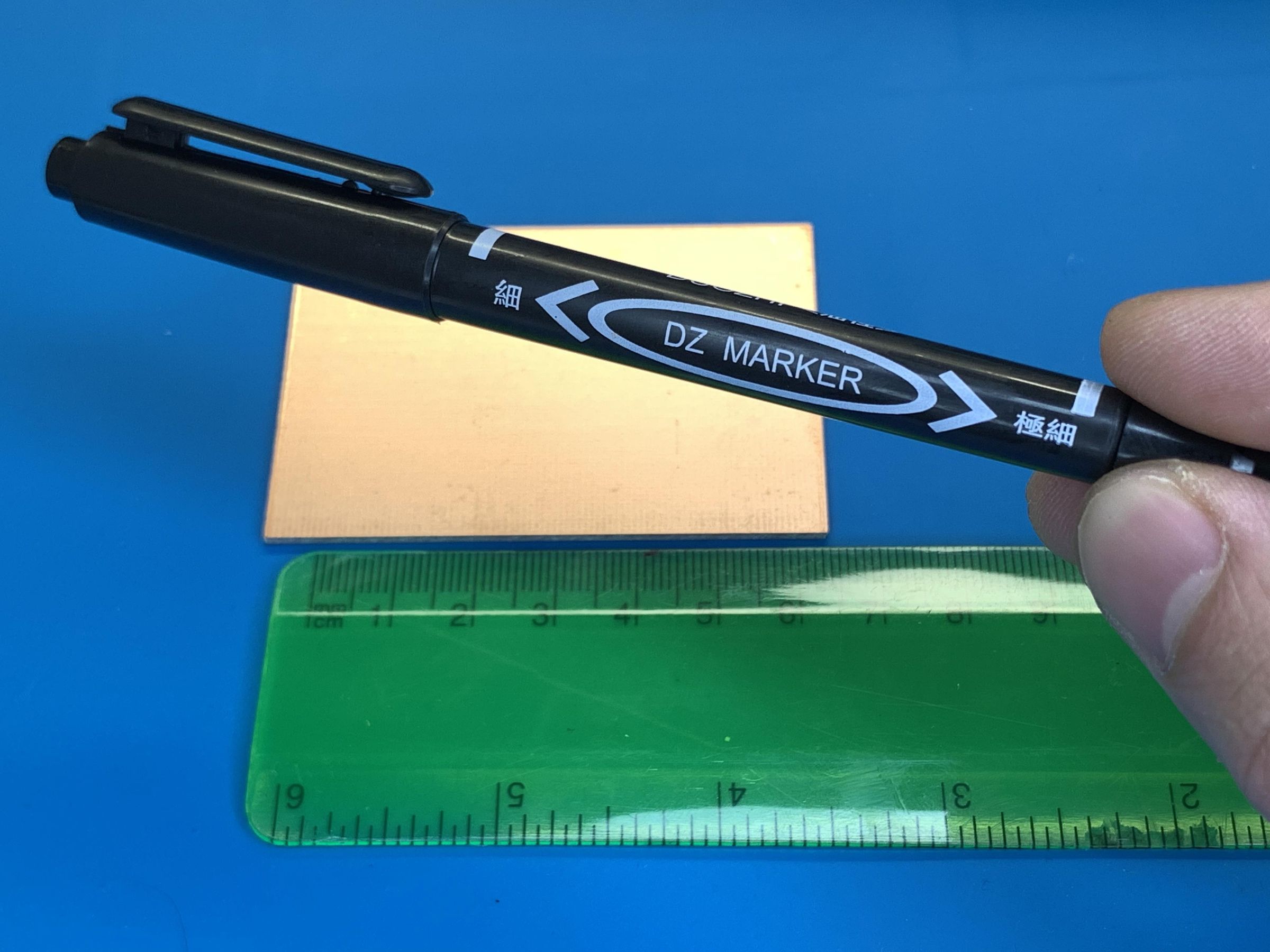 Make a Simple AM Radio : 4 Steps - Instructables