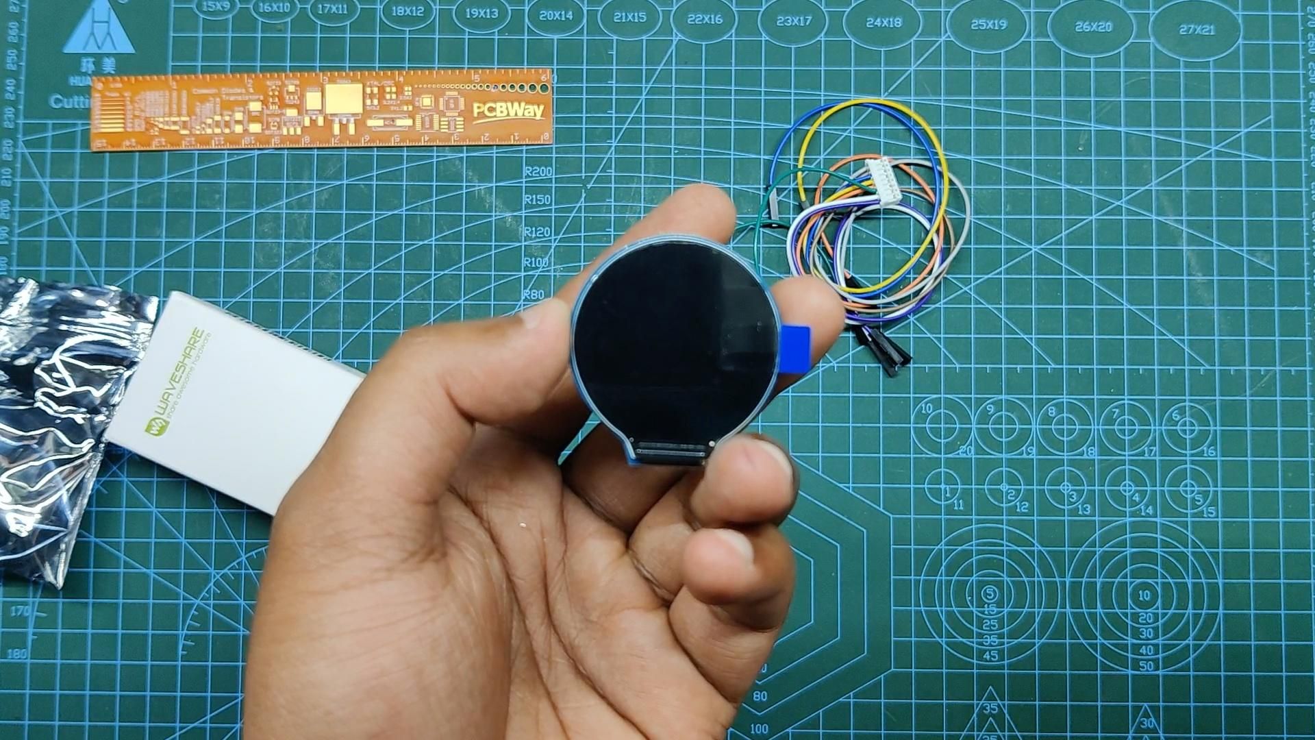 ESP32 and Round OLED Smart Watch Concept : 10 Steps (with Pictures ...