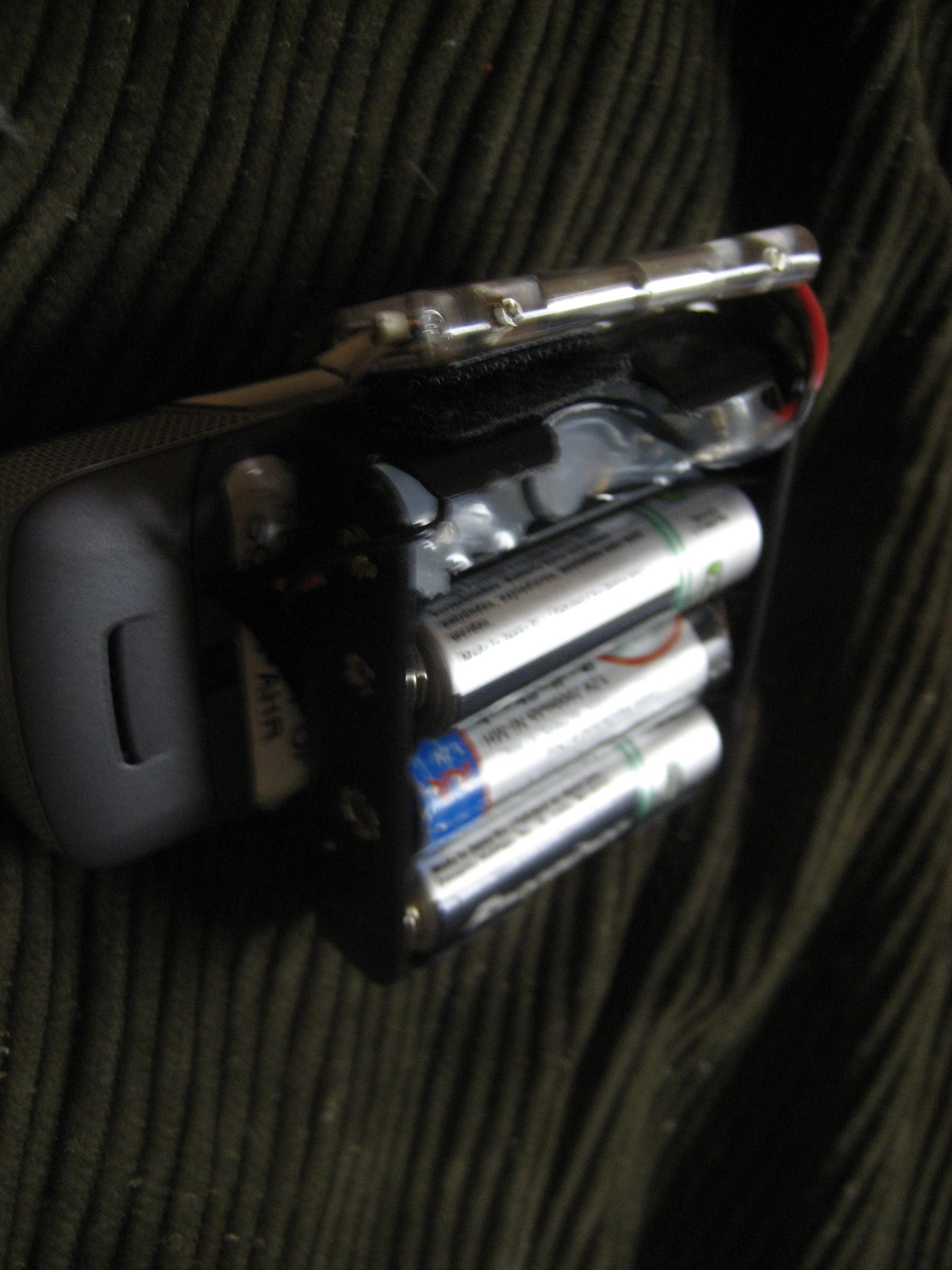 AA Battery Powered Cell Phone : 6 Steps (with Pictures) - Instructables