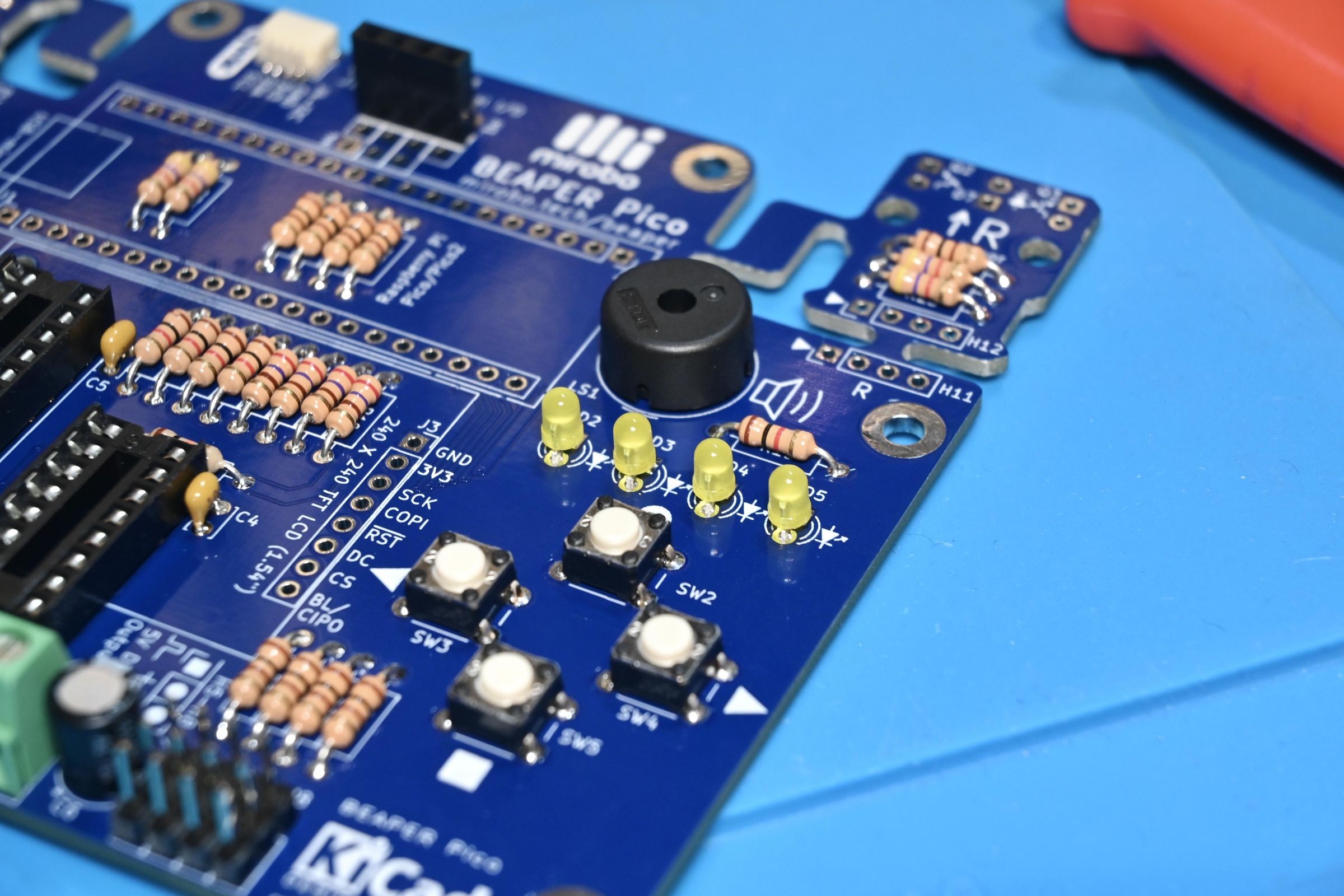 BEAPER Pico: the Beginner Electronics and Programming Educational Robot ...