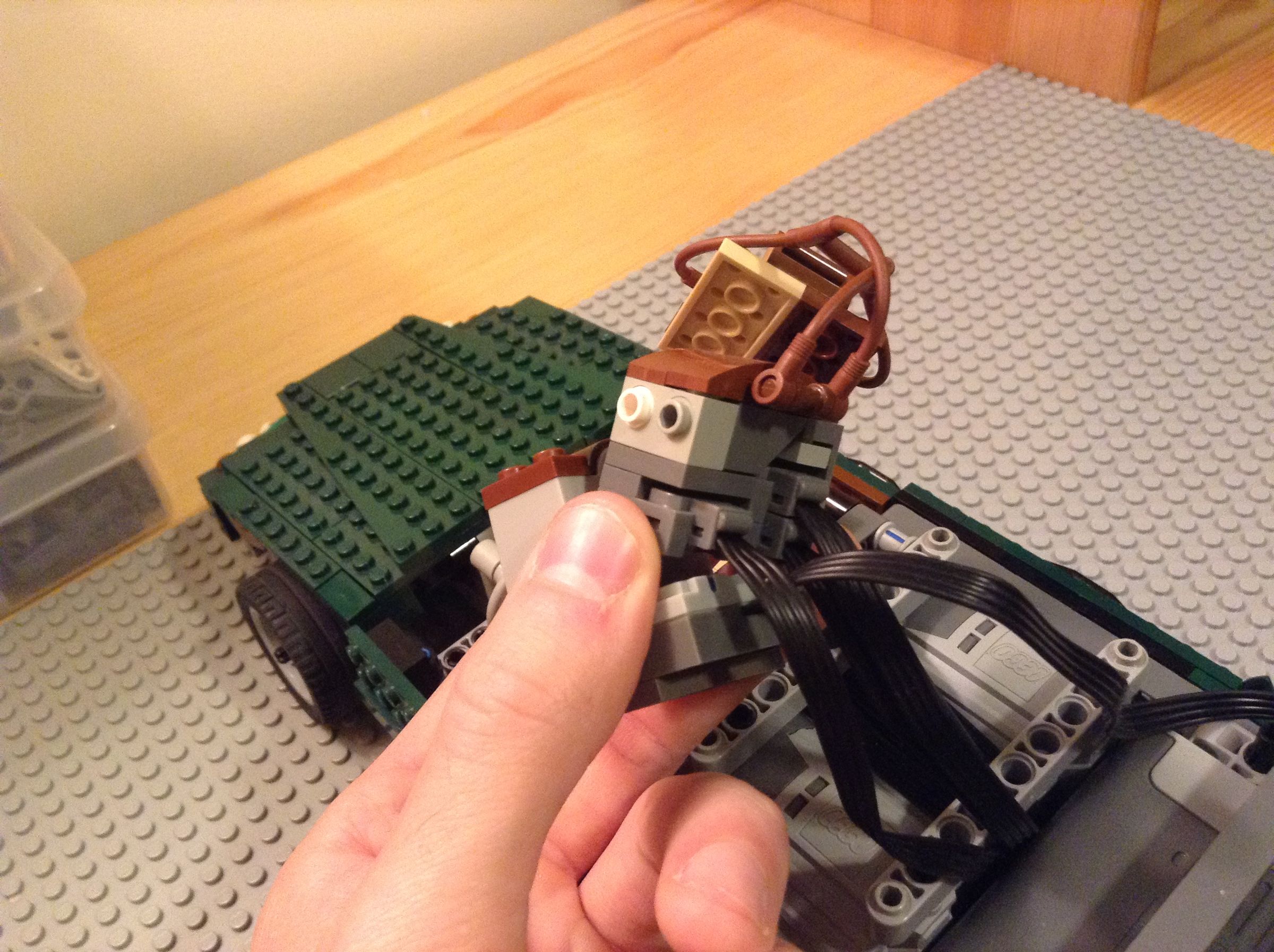 Remote Control Lego Car (1997 Volvo 850) : 10 Steps (with Pictures ...