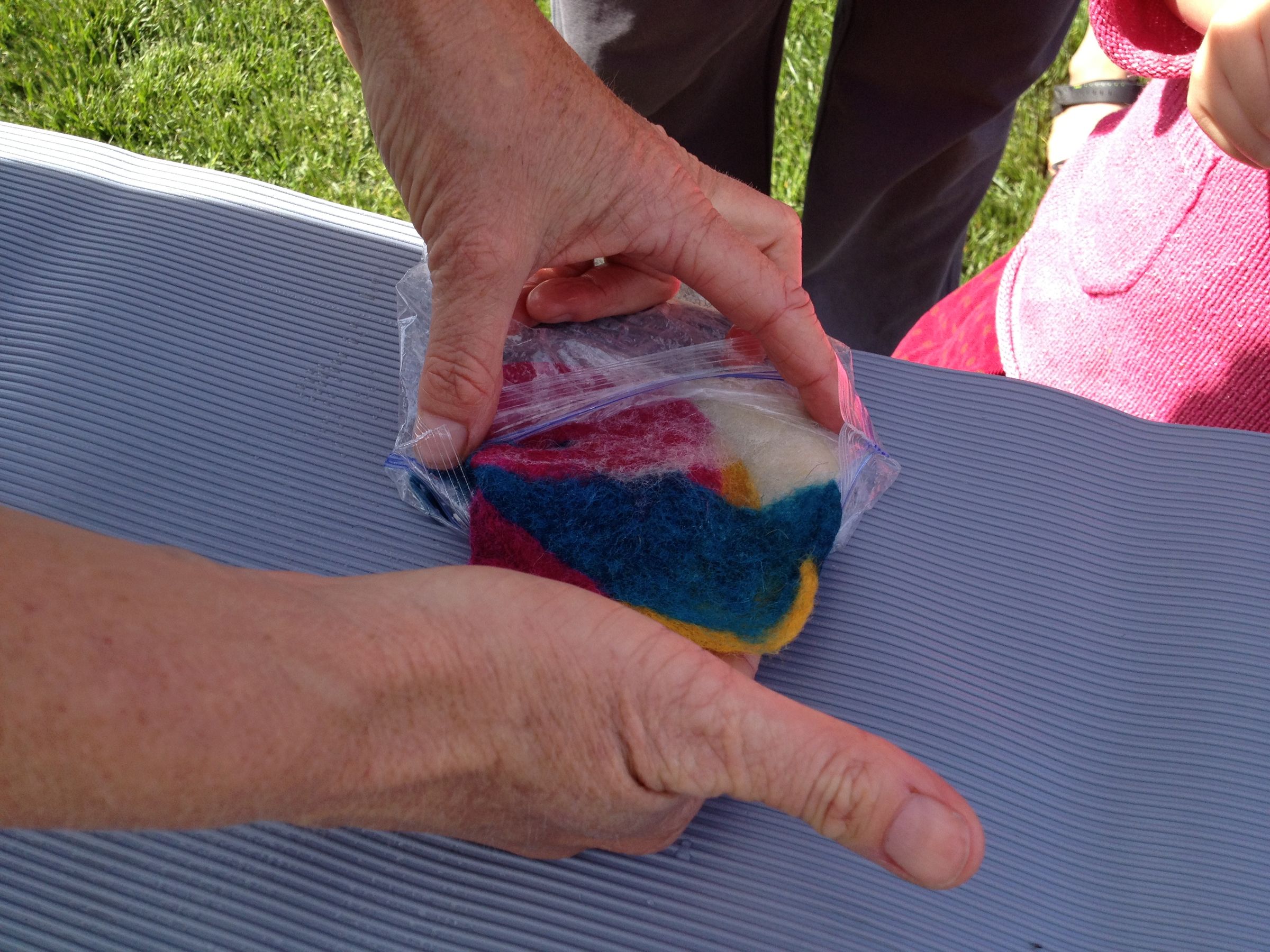 Wet Felting : 7 Steps - Instructables