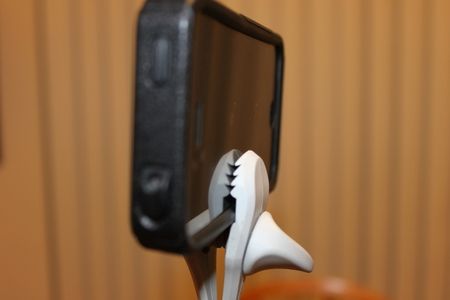 DIY IPhone Tripod Mount - Easy and Cheap! : 6 Steps - Instructables