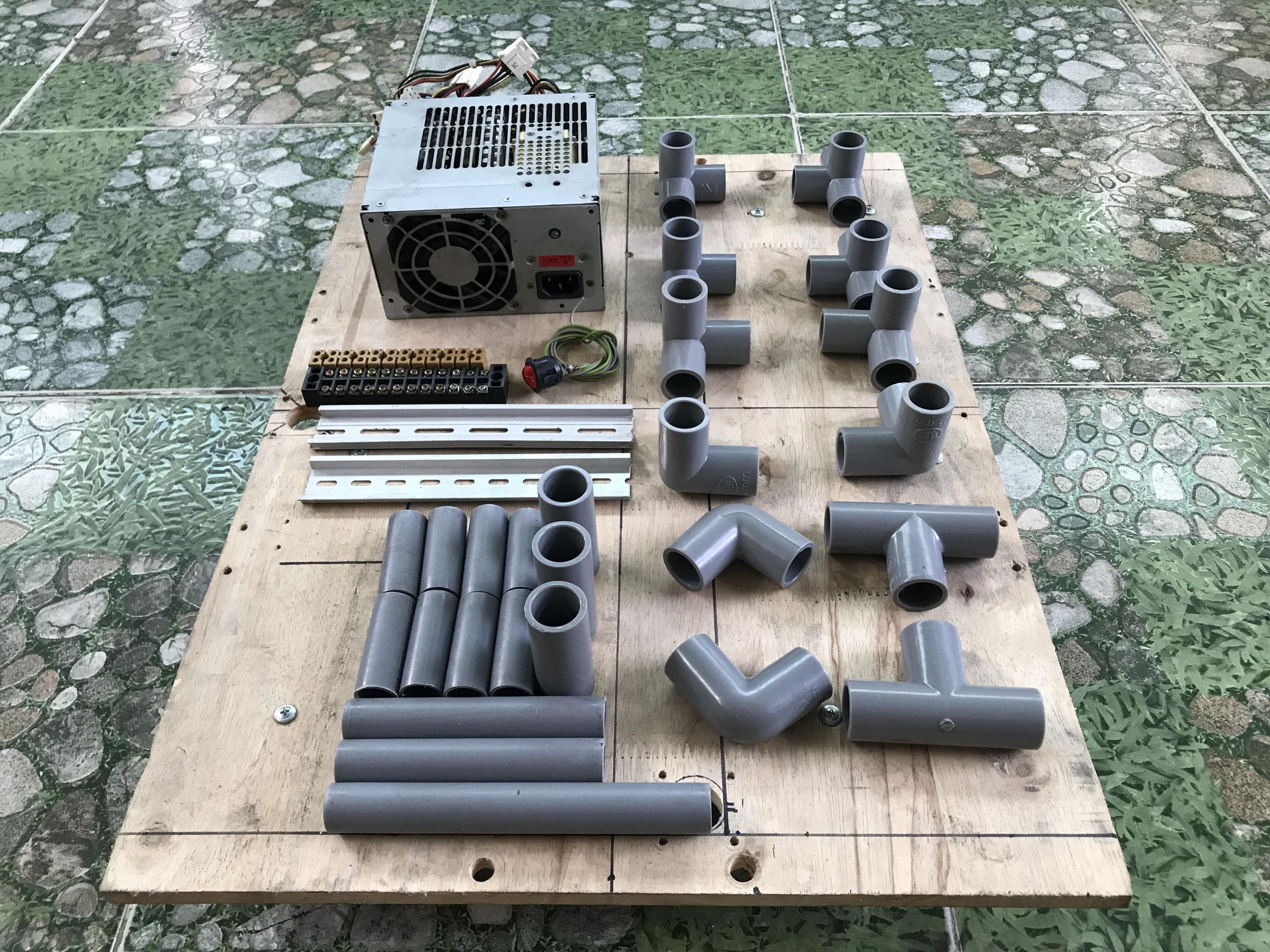 Multi-level Voltage Training Kit : 7 Steps (with Pictures) - Instructables