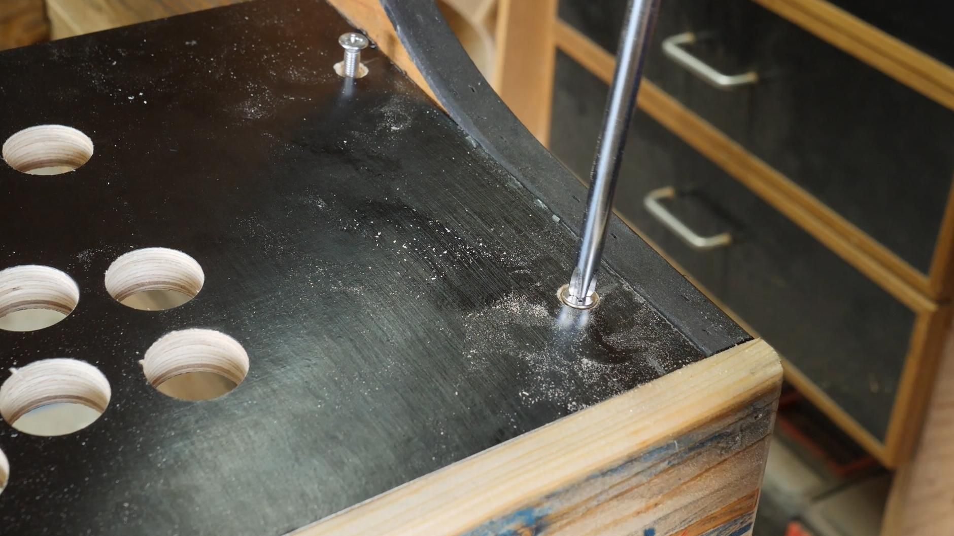 Arcade Machine for the Lounge Room - From a Pile of Old Pallets : 16 ...